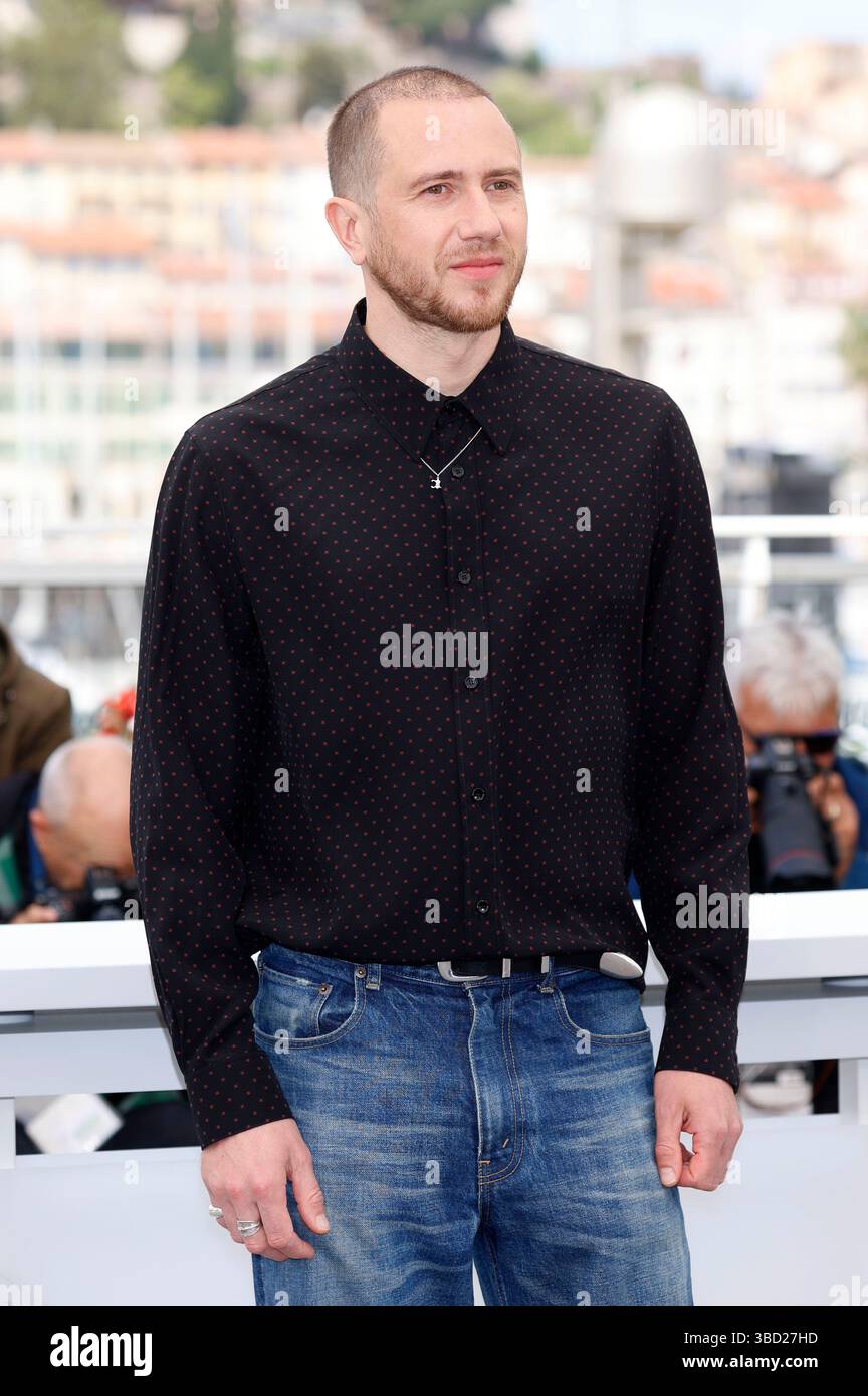 Bastien Bouillon beim Photocall zum Kinofilm 'Connemara' auf dem ...