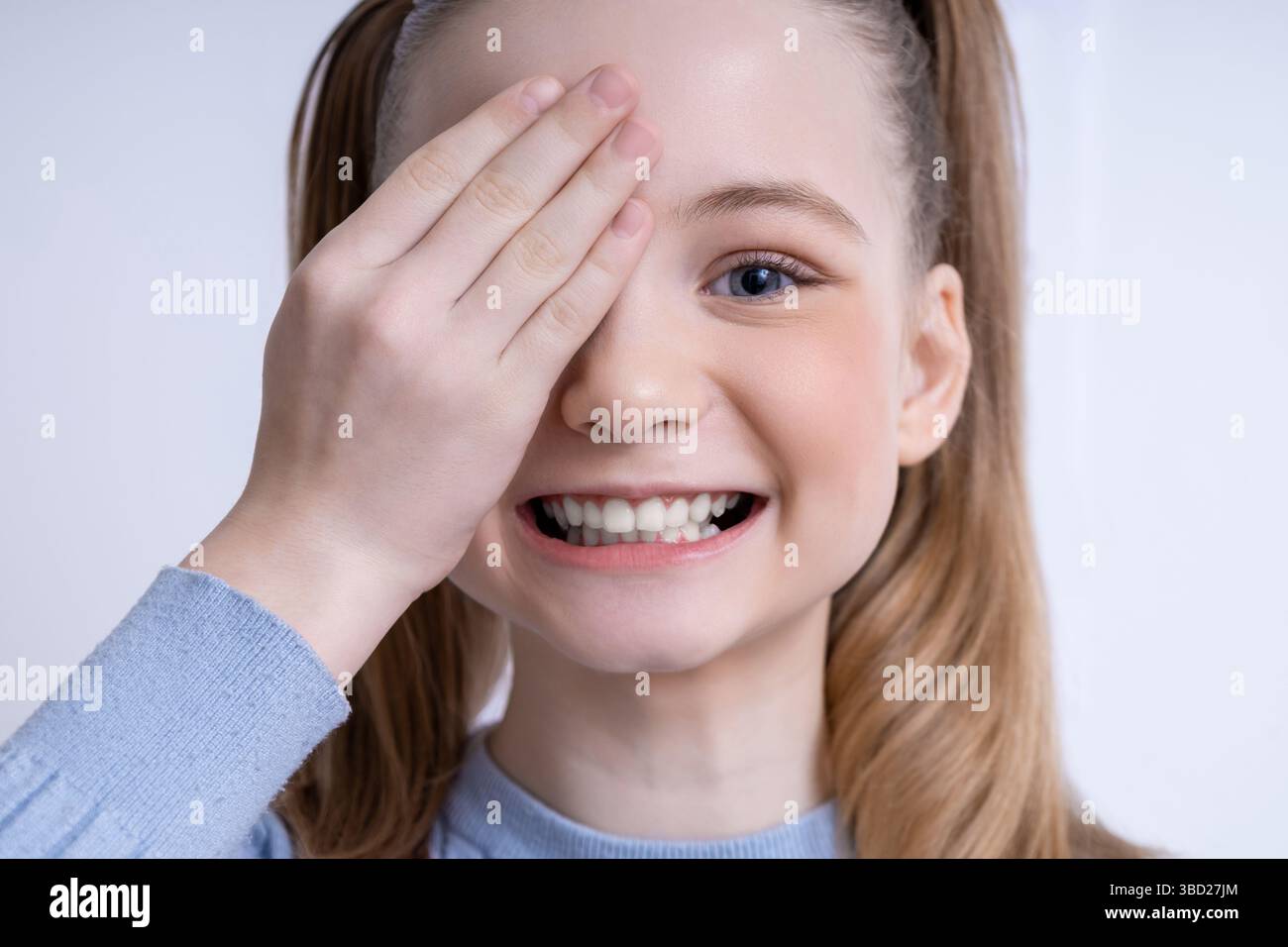 Close up of a caucasian girl having a Snellen vision test Stock Photo ...