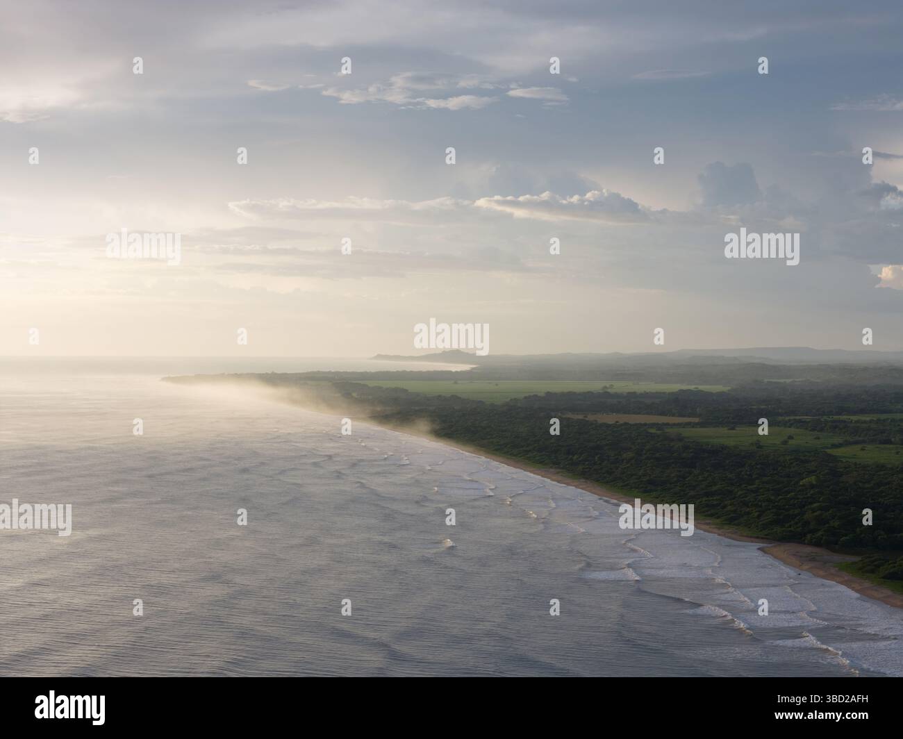 Drone view sky tropical resort hi-res stock photography and images - Alamy