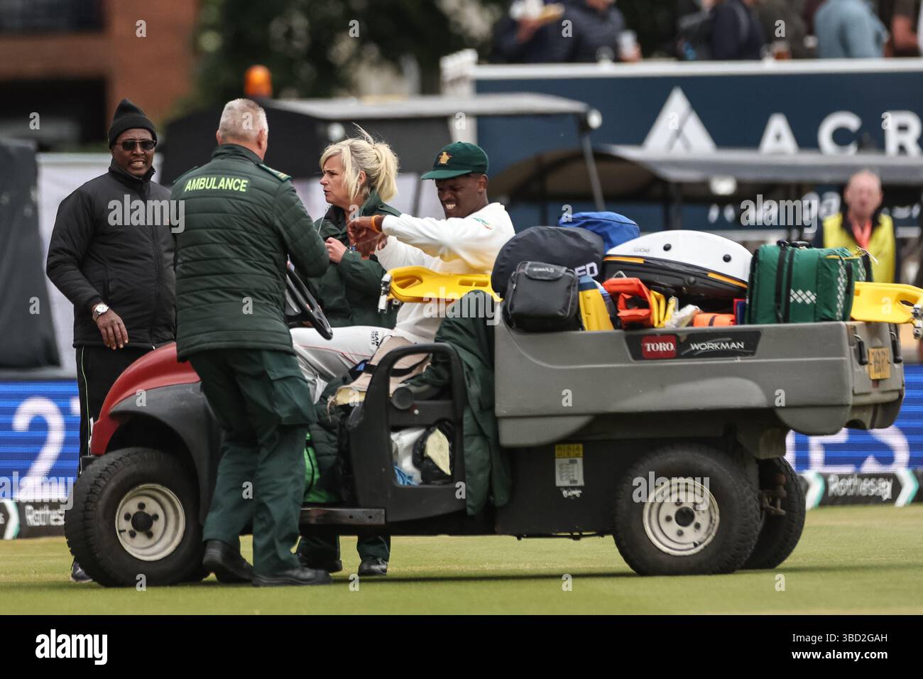 Nottingham, UK. 22nd May, 2025. Richard Ngarava of Zimbabwe is driven ...
