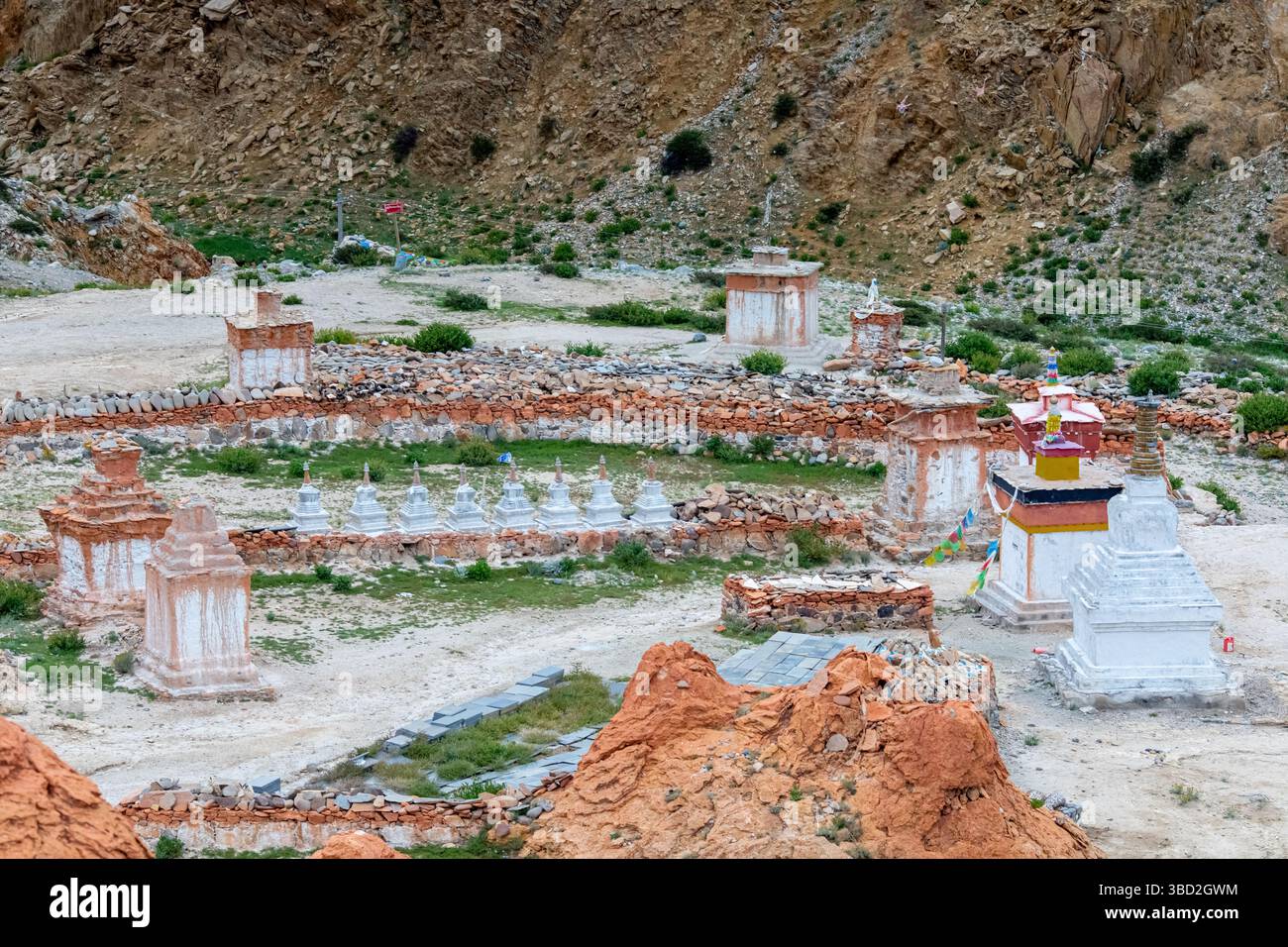 Ancient nameless temple complex in the remote highlands of Tibet ...