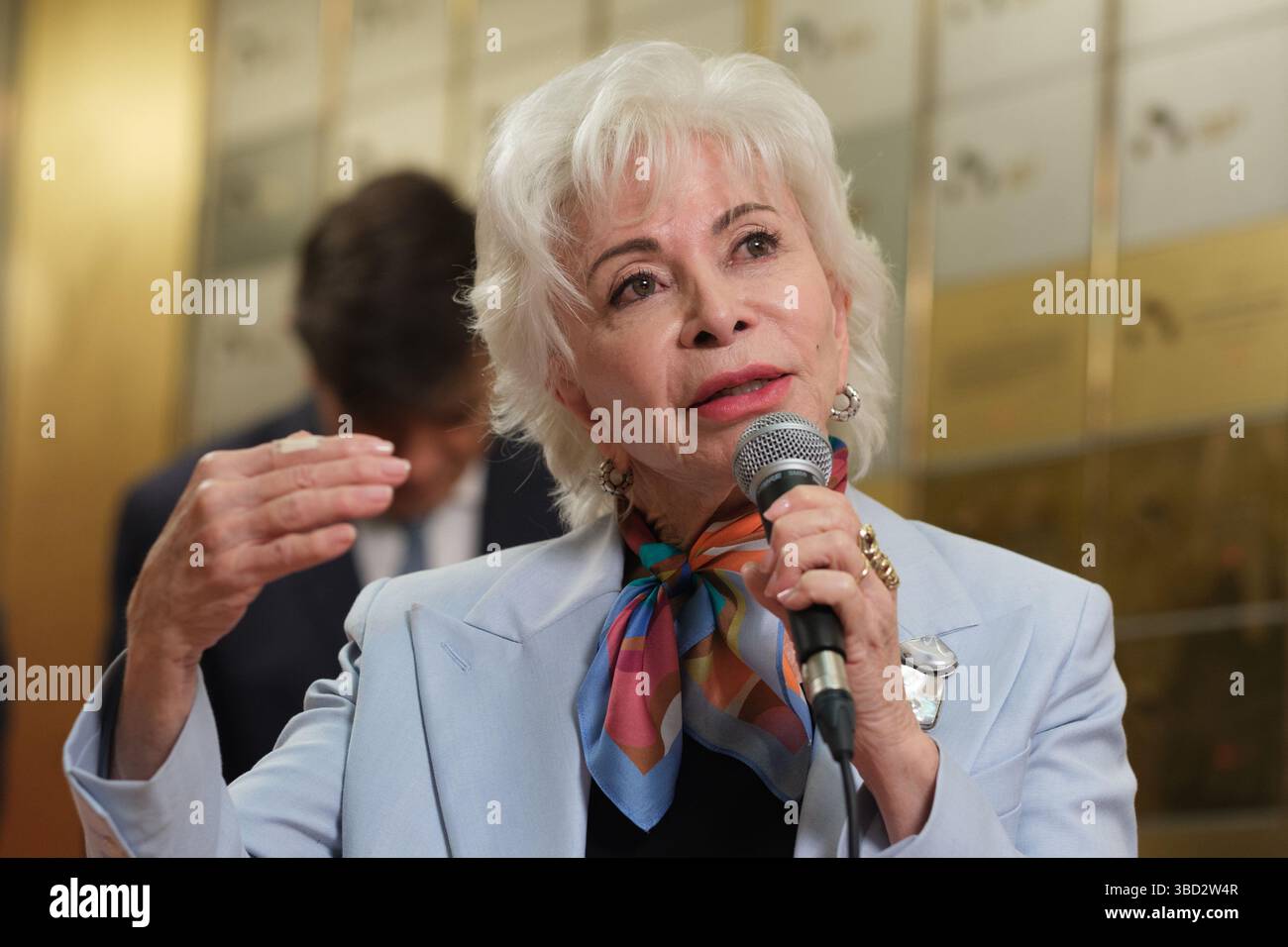 Author Isabel Allende during the deposit of her literary legacy in 'Box ...