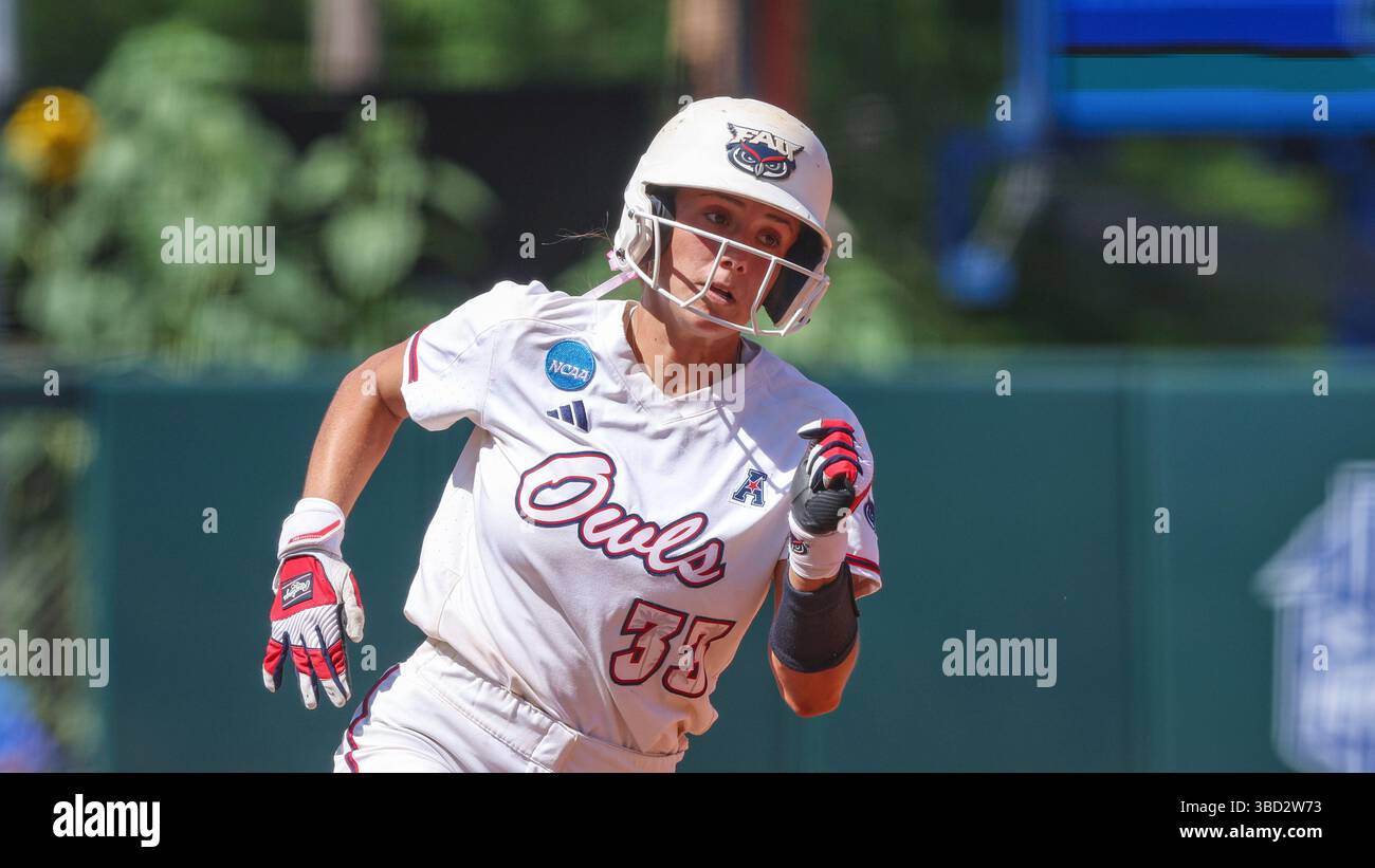 Florida Atlantic utility Destiny Johns (33) in action during an NCAA ...