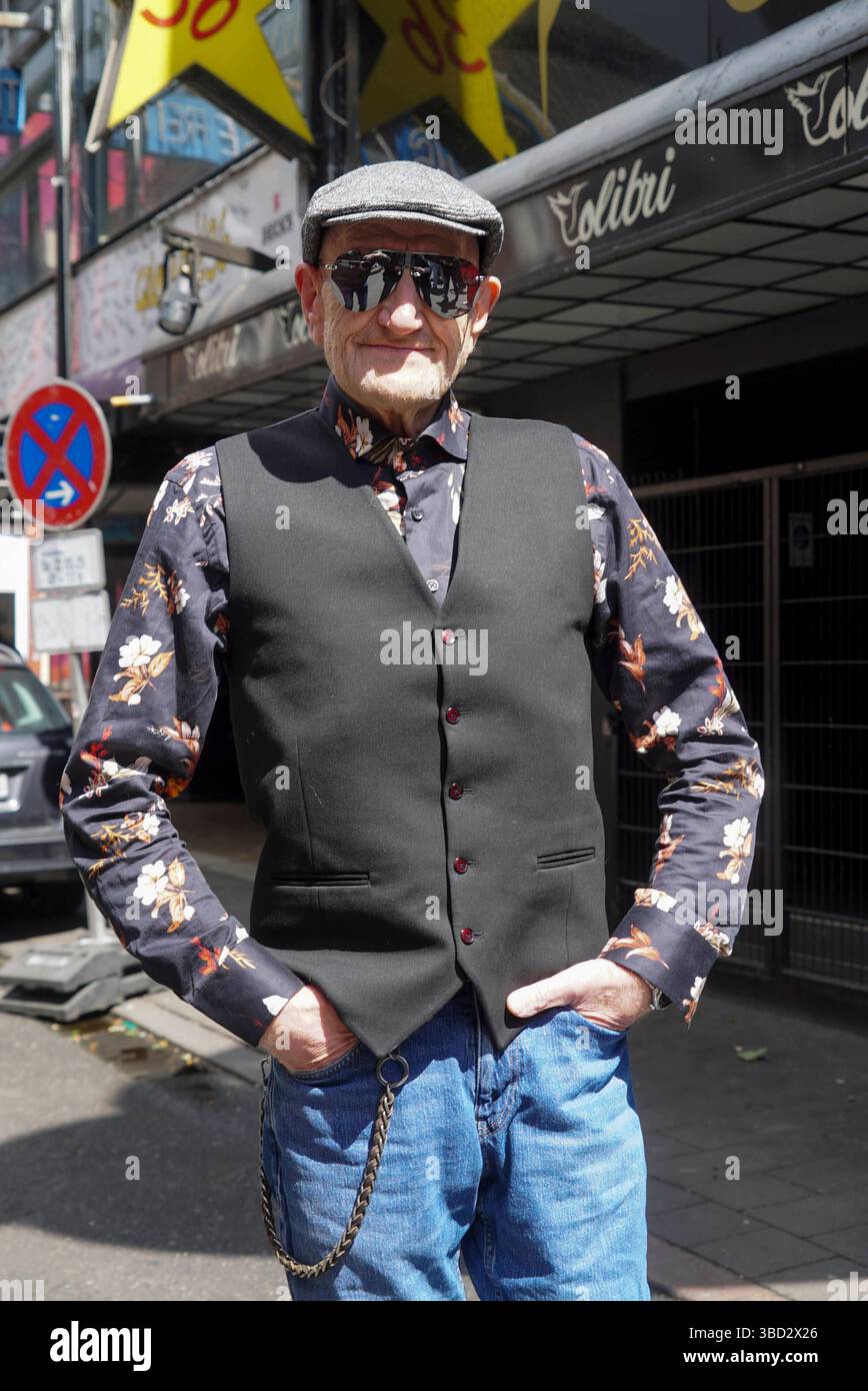 Eddy Kante Frank Uwe Axel Schroeder ist ein deutscher Leibwächter, Schauspieler und Musiker Eddy ...