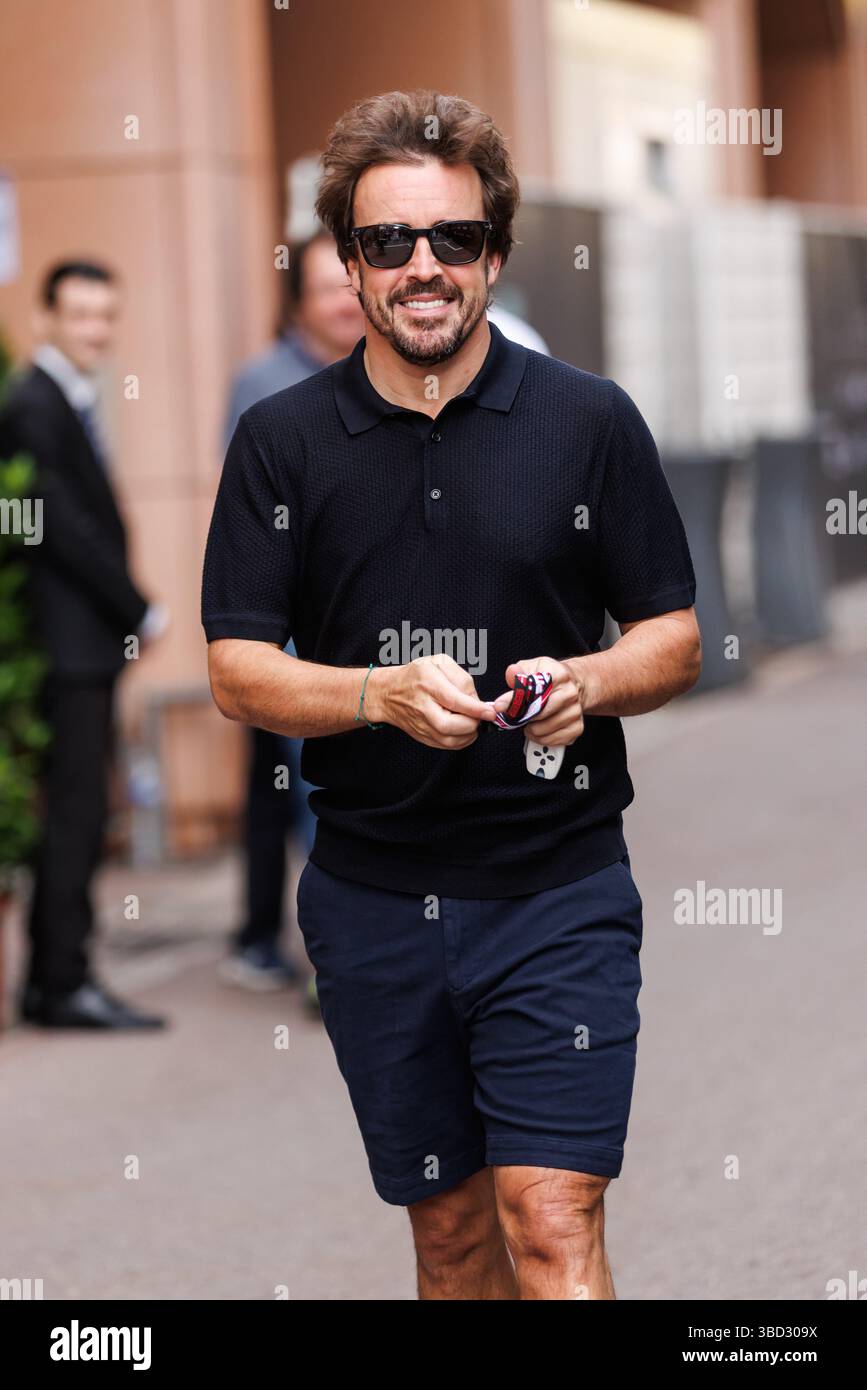 Fernando Alonso (Aston Martin Aramco Formula One Team, #14), Grosser ...