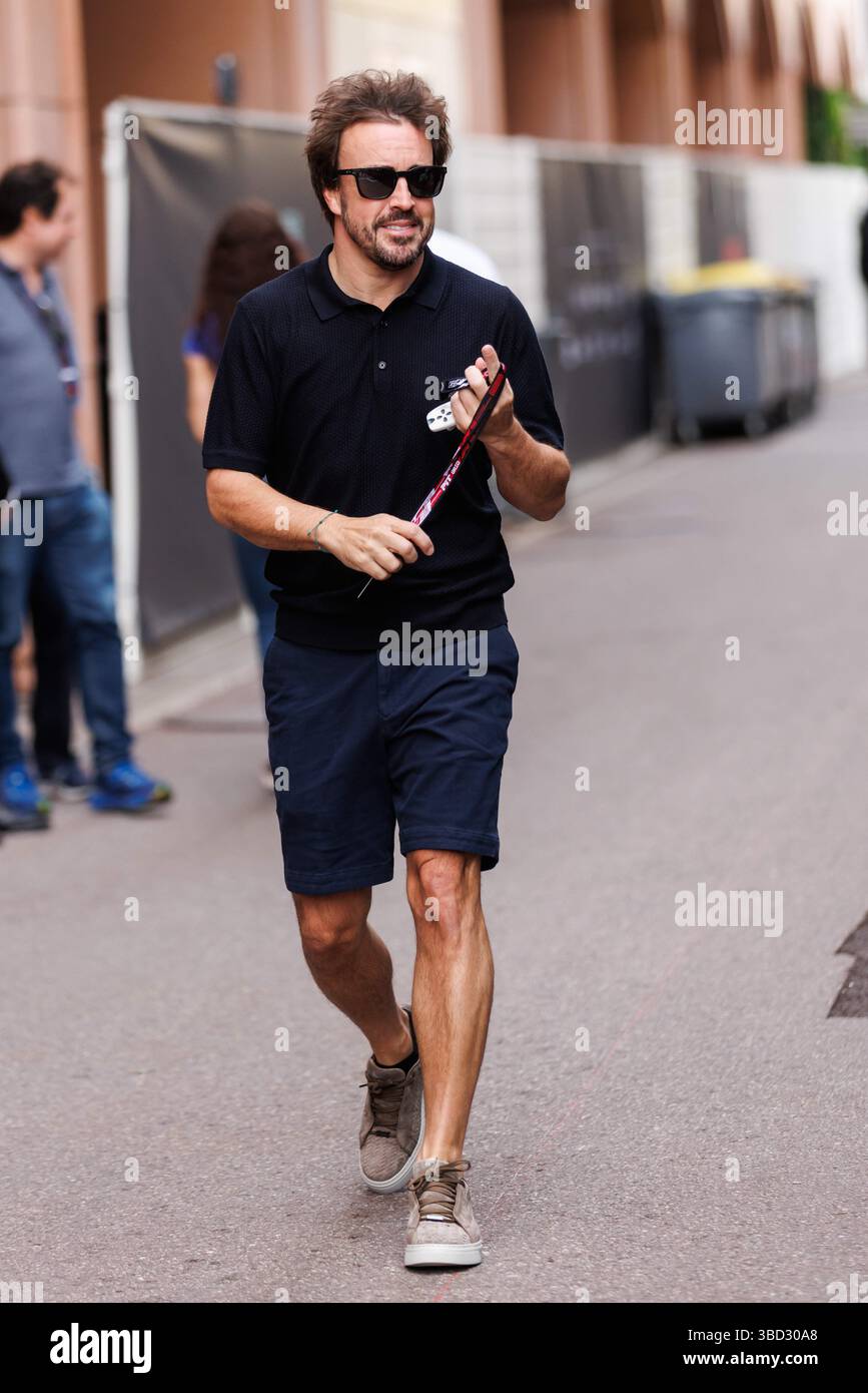 Fernando Alonso (Aston Martin Aramco Formula One Team, #14), Grosser ...
