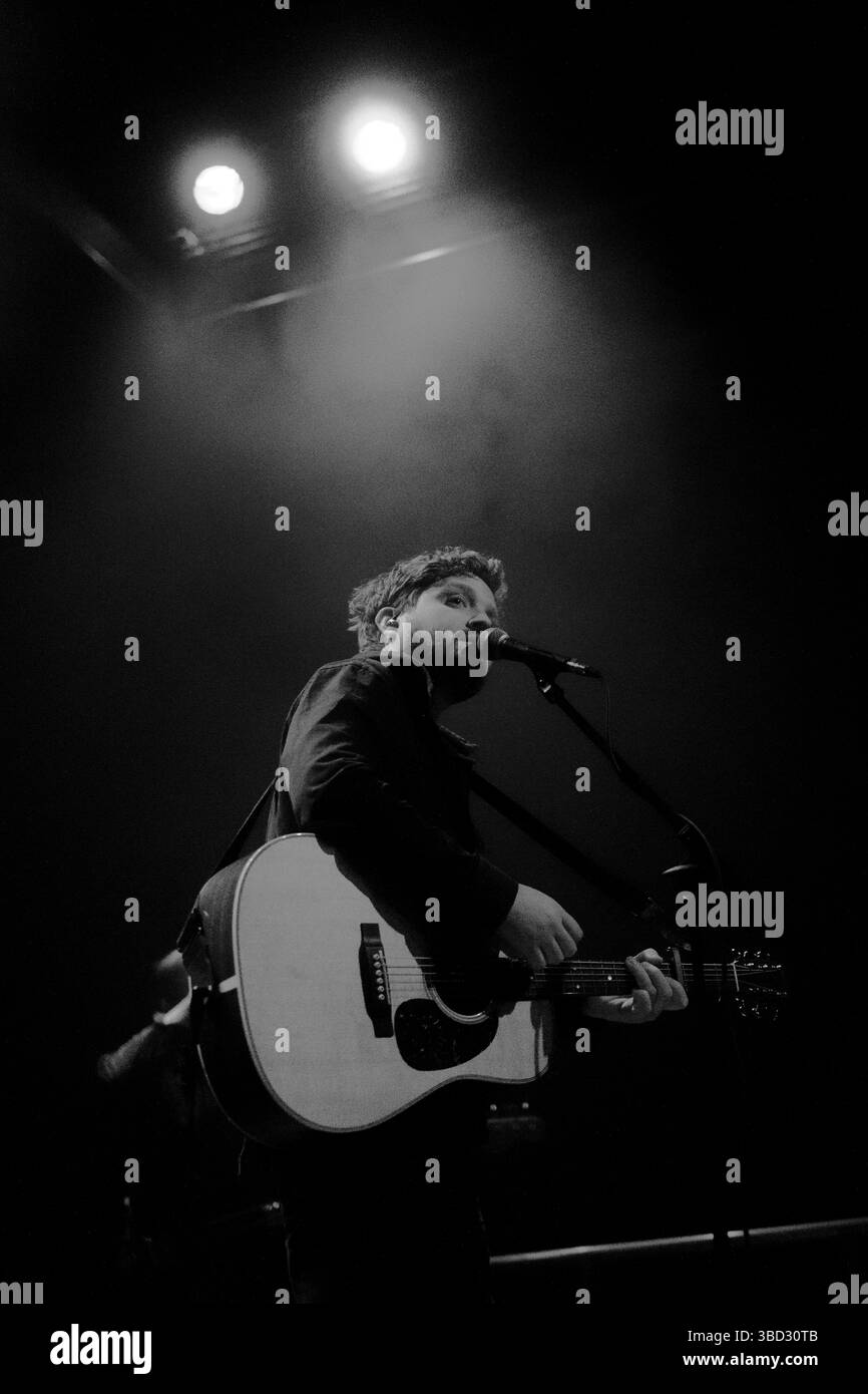 Cambridge, UK, 1 April, 2025. Will Varley in concert. Pictured left to ...