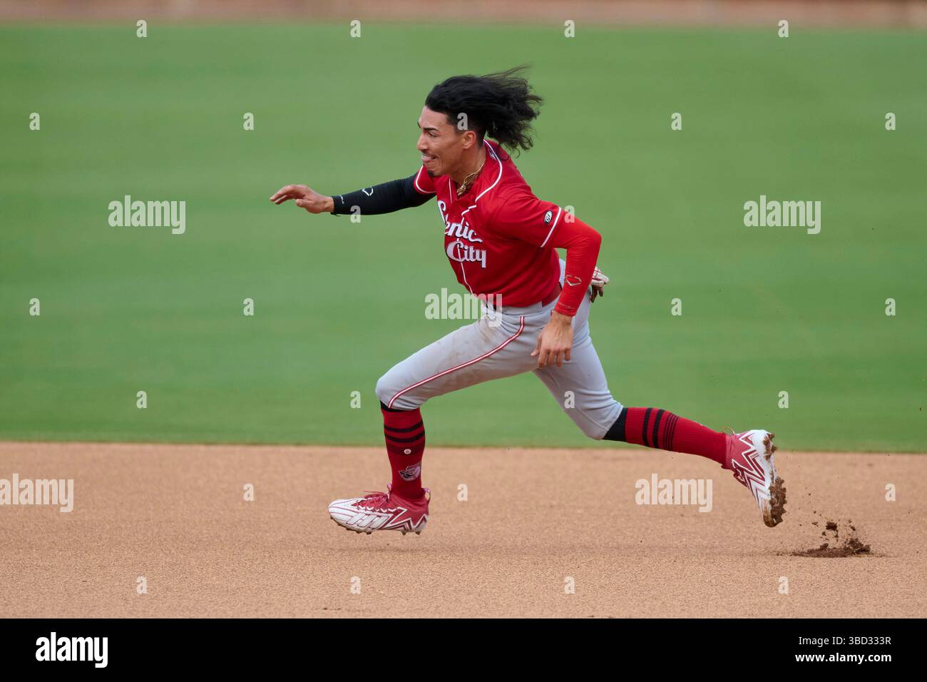 Chattanooga Lookouts Edwin Arroyo (4) running the bases during an MiLB ...