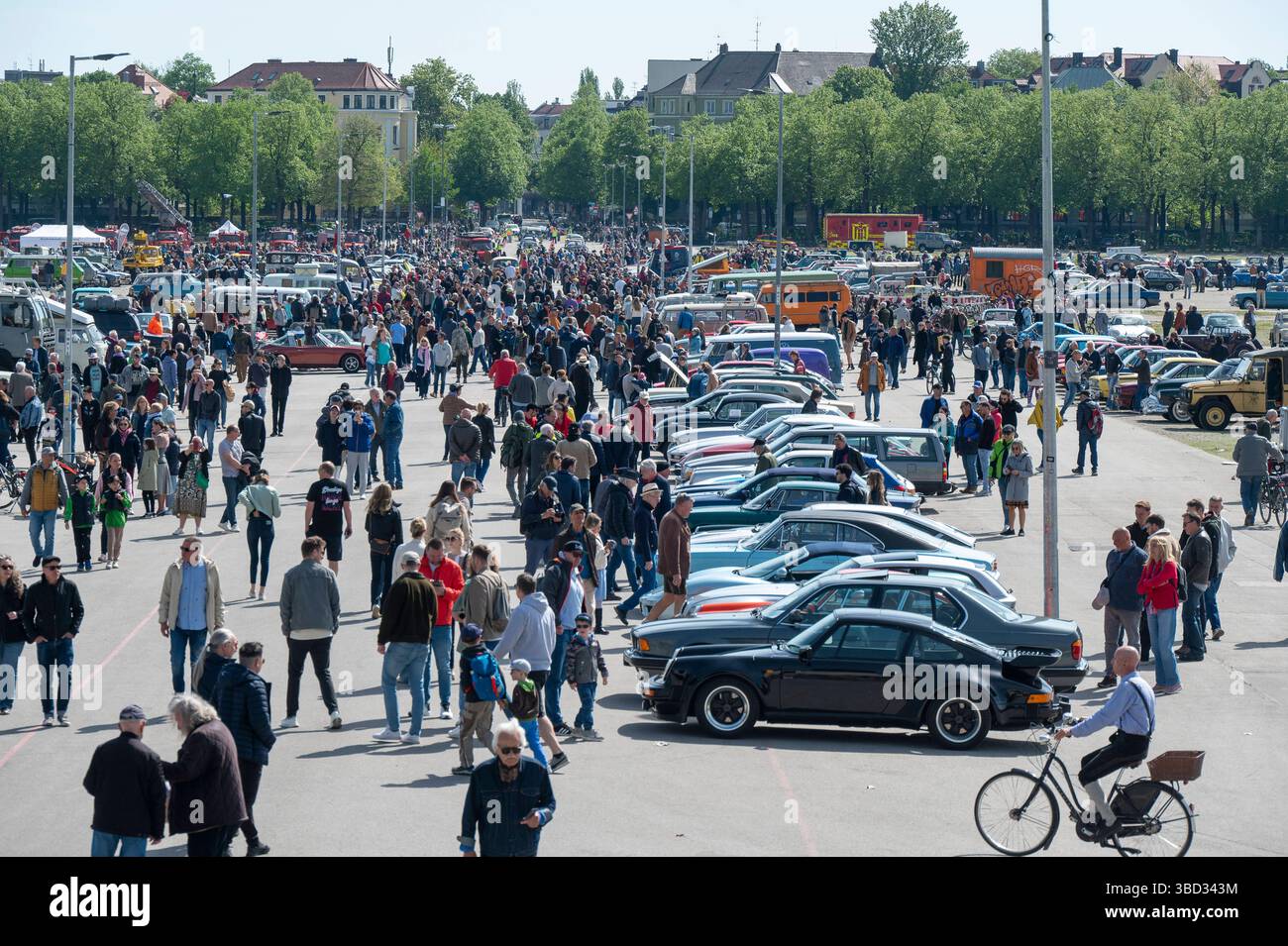 Muenchen, ACM Oldtimertreffen beim 59. Fruehlingsfest auf der ...
