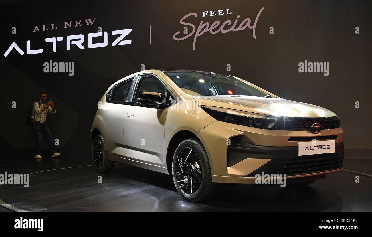 Tata Motors launches a Tata Altroz Facelift Ember Glow coloured car at ...