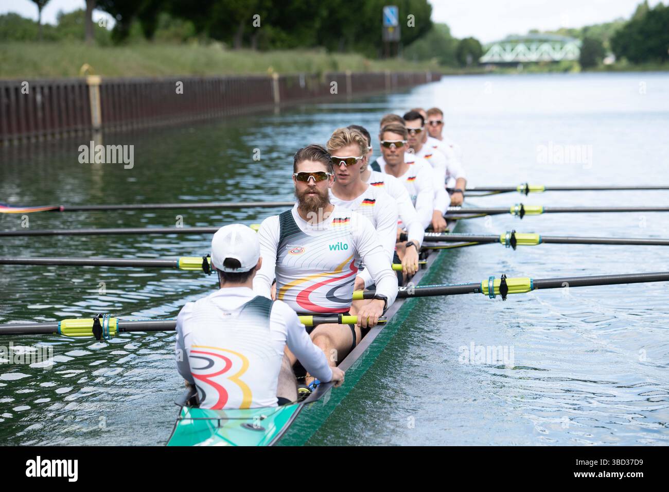 The Germany eight with stroke Theis HAGEMEISTER, Olaf ROGGENSACK ...