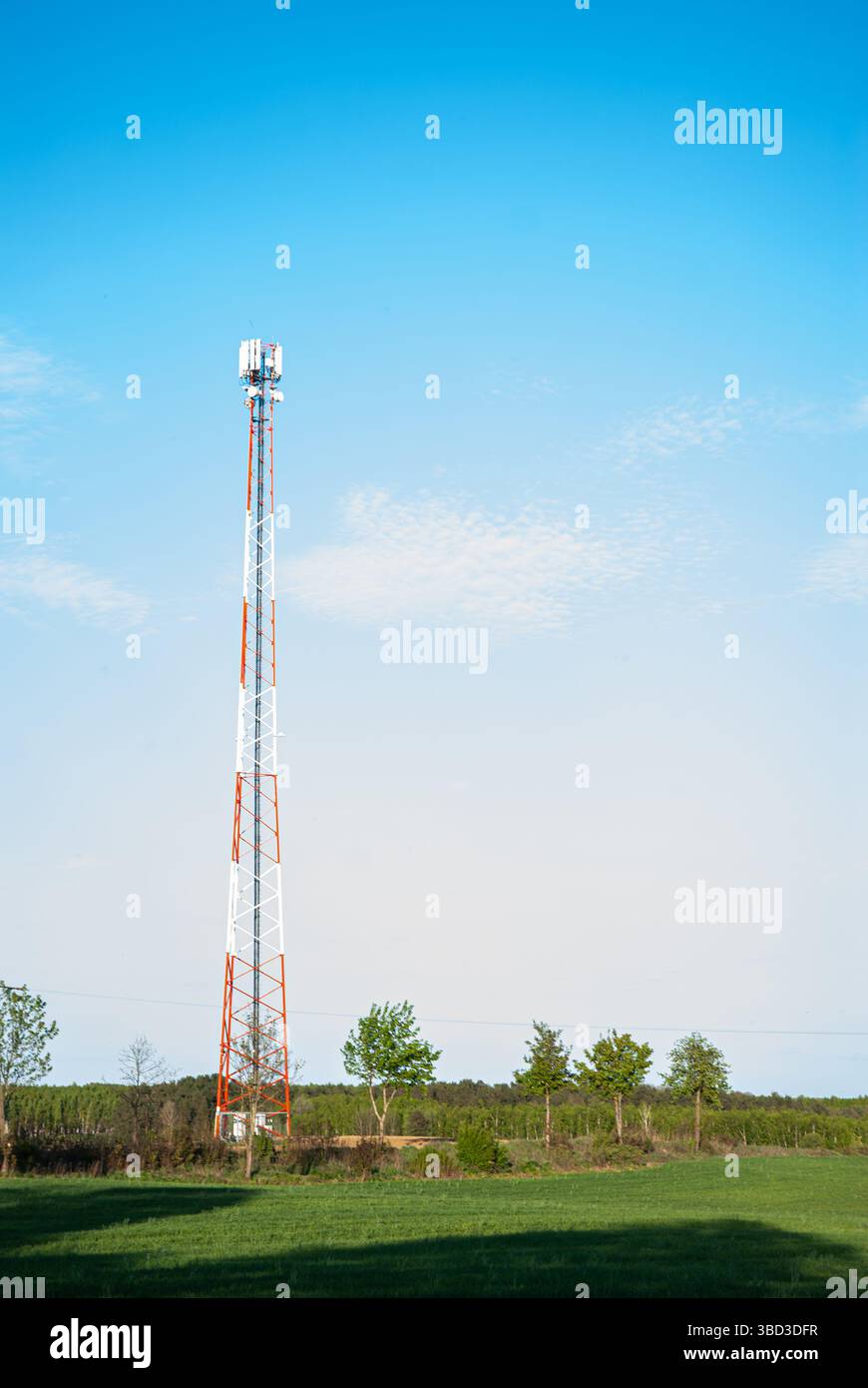 Cellular infrastructure in rural landscape hi-res stock photography and ...