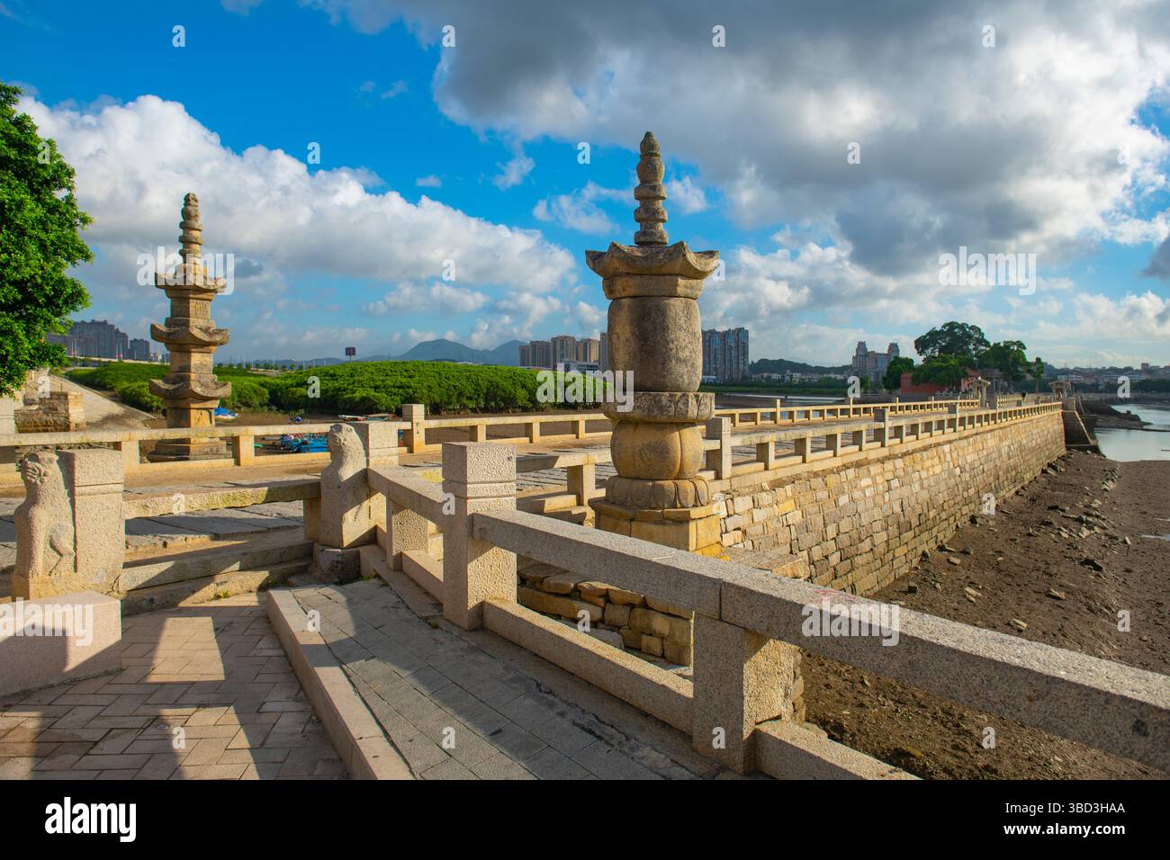Buddha Tower at Luoyang Bridge. This bridge aka Wan'an Bridge is a ...