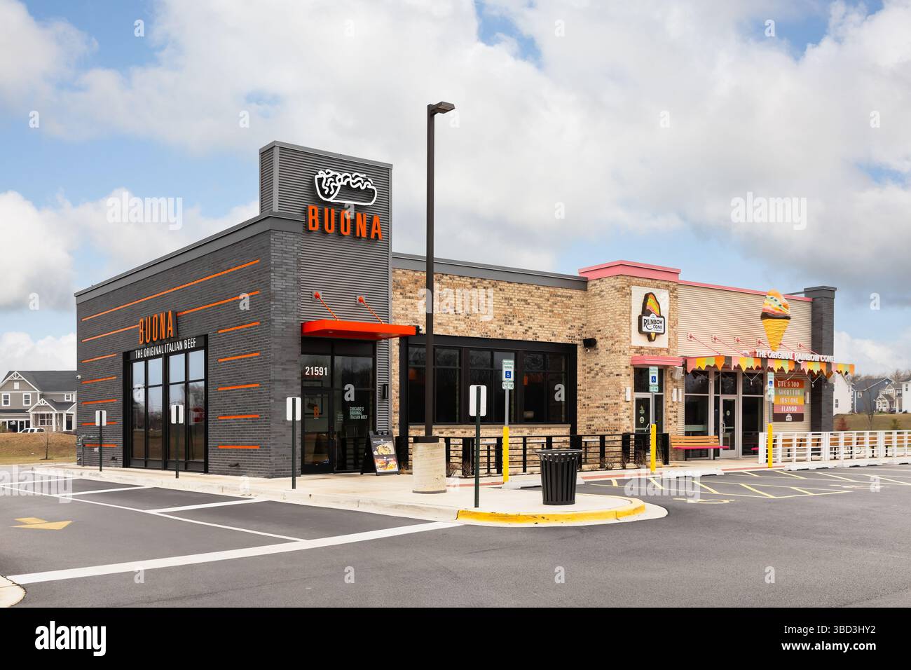 A new Buona Beef and Rainbow Cone restaurant. The restaurants offer ...