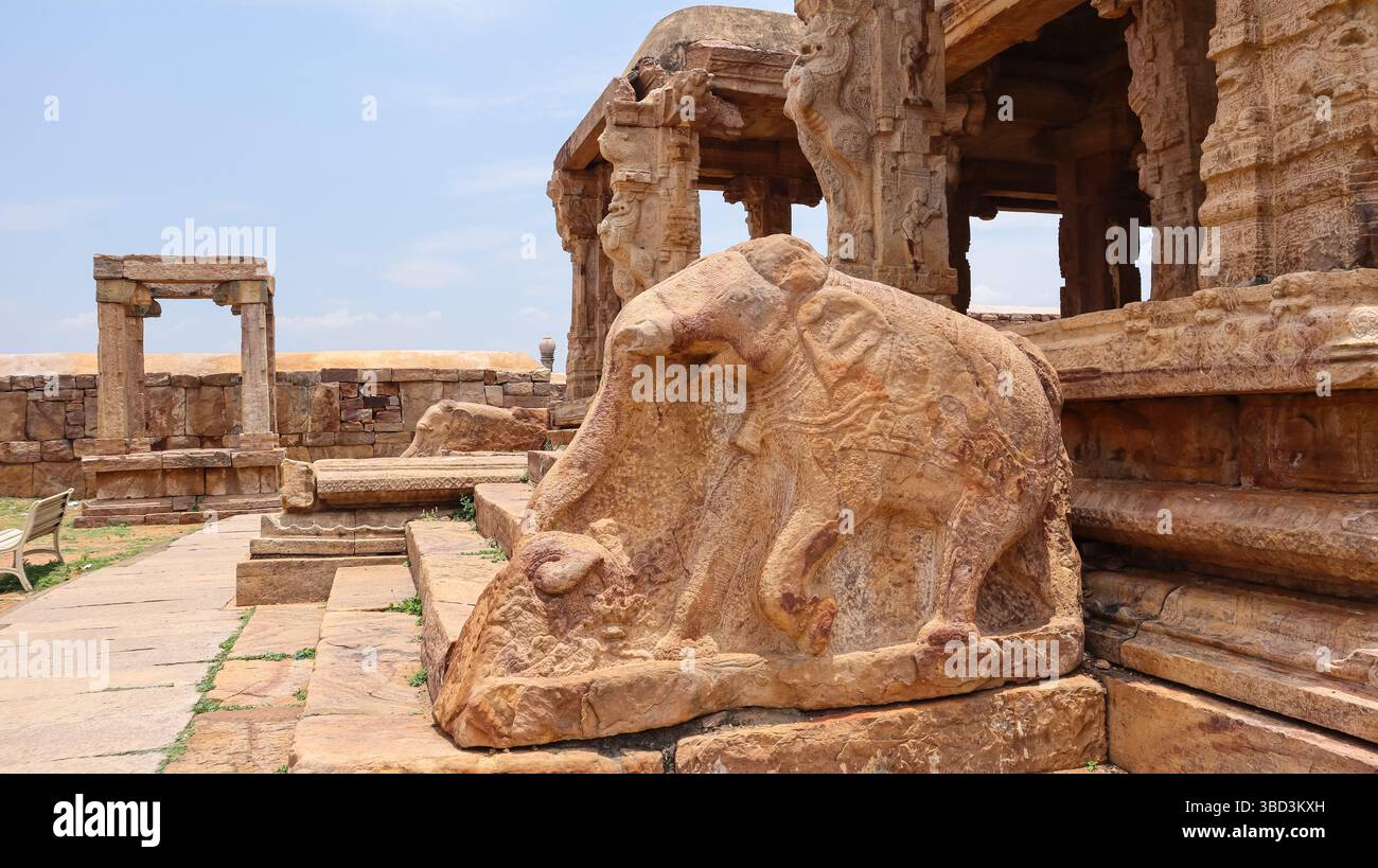 Beautifully Carved Elephant Sculpture Out Side of Vijayanagara Style ...