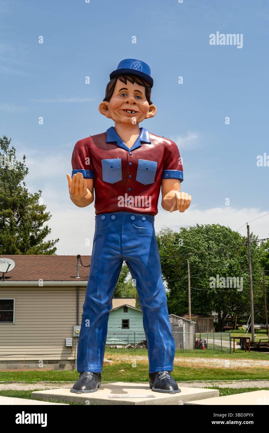 Atlanta, Illinois, United States - May 15th 2025: The Snerd Giant, also ...