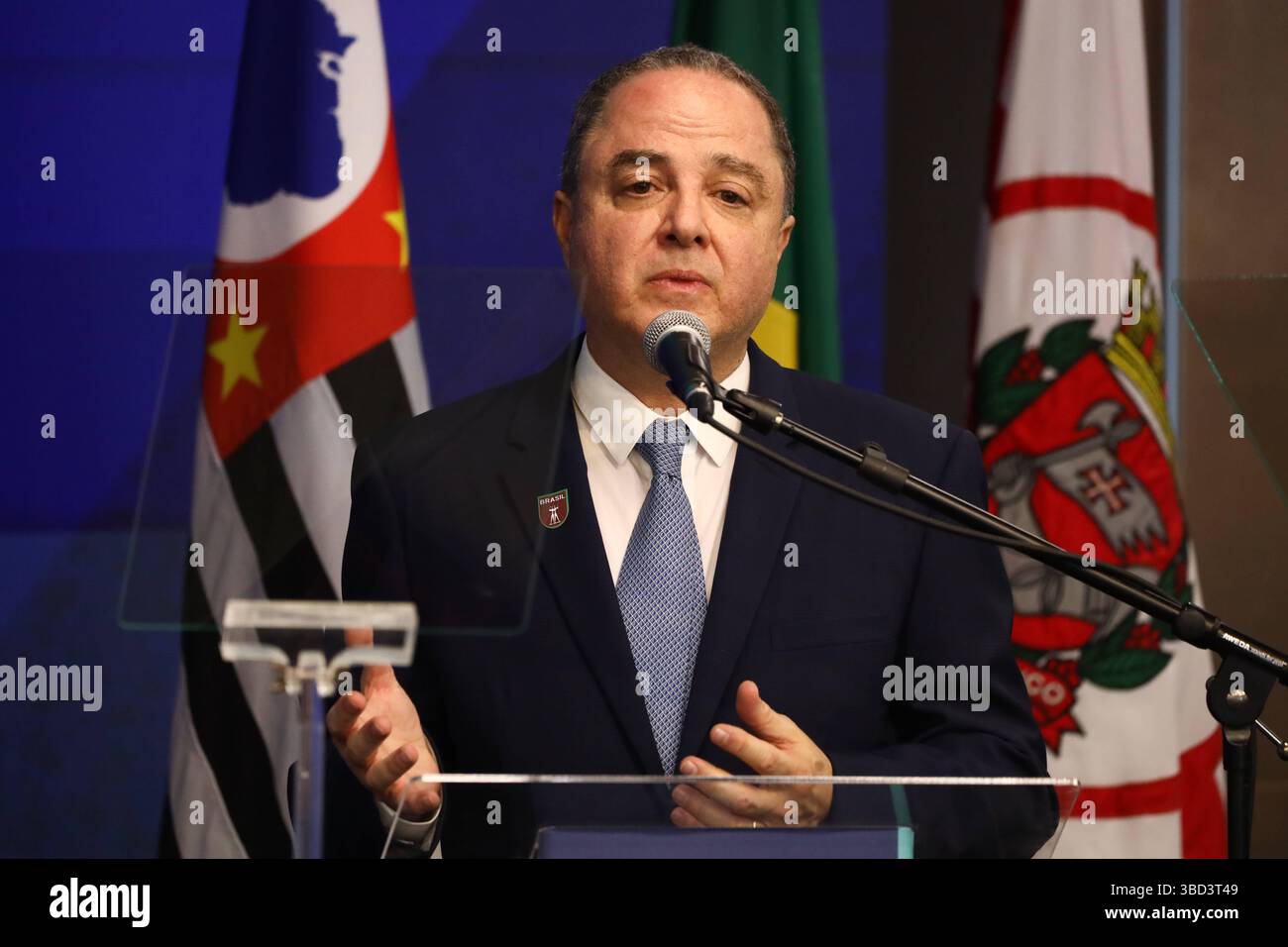 President Luiz Inacio Lula da Silva participated in the launch ceremony of the Medicine and ...