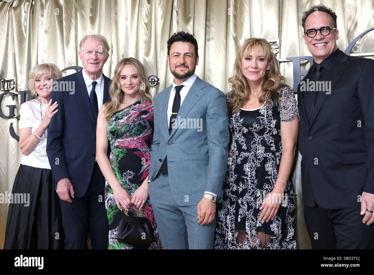 LOS ANGELES - MAY 20: Christine Ebersole, Ed Begley Jr, Hunter King ...