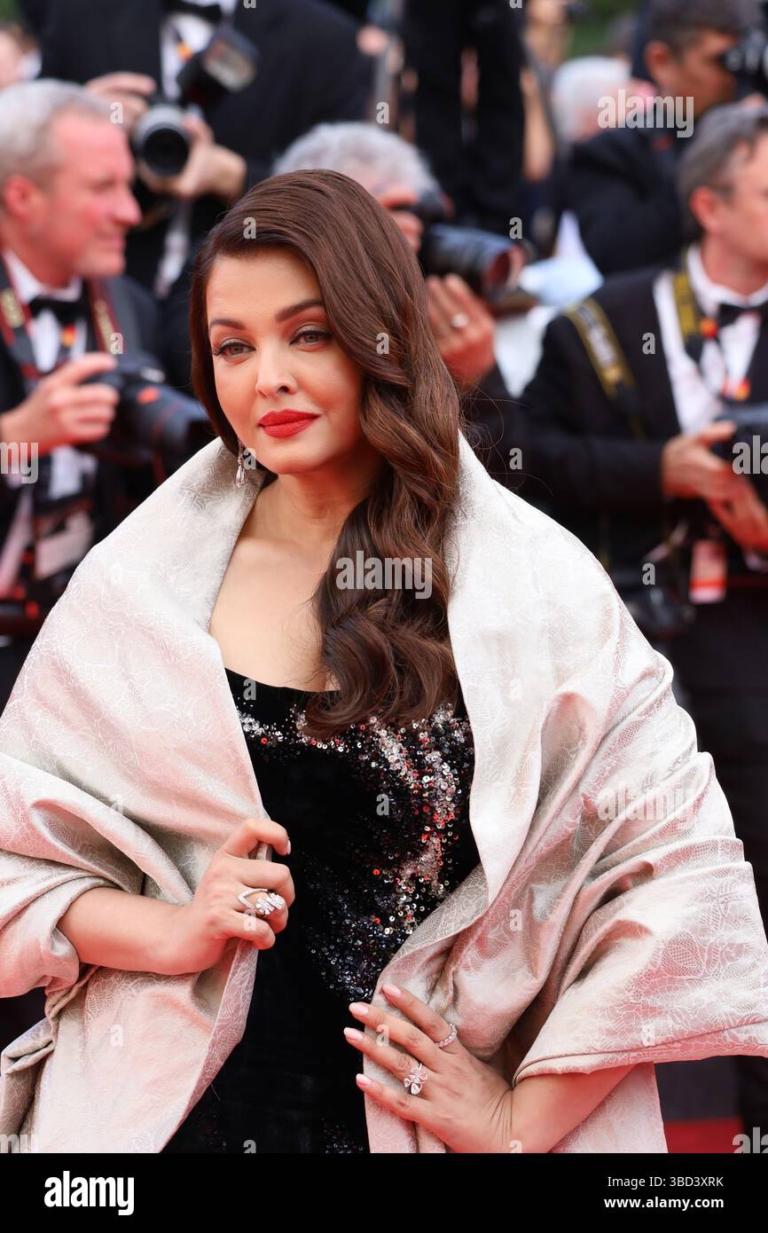 Cannes, France, 22nd May, 2025. Aishwarya Rai arriving on the red ...