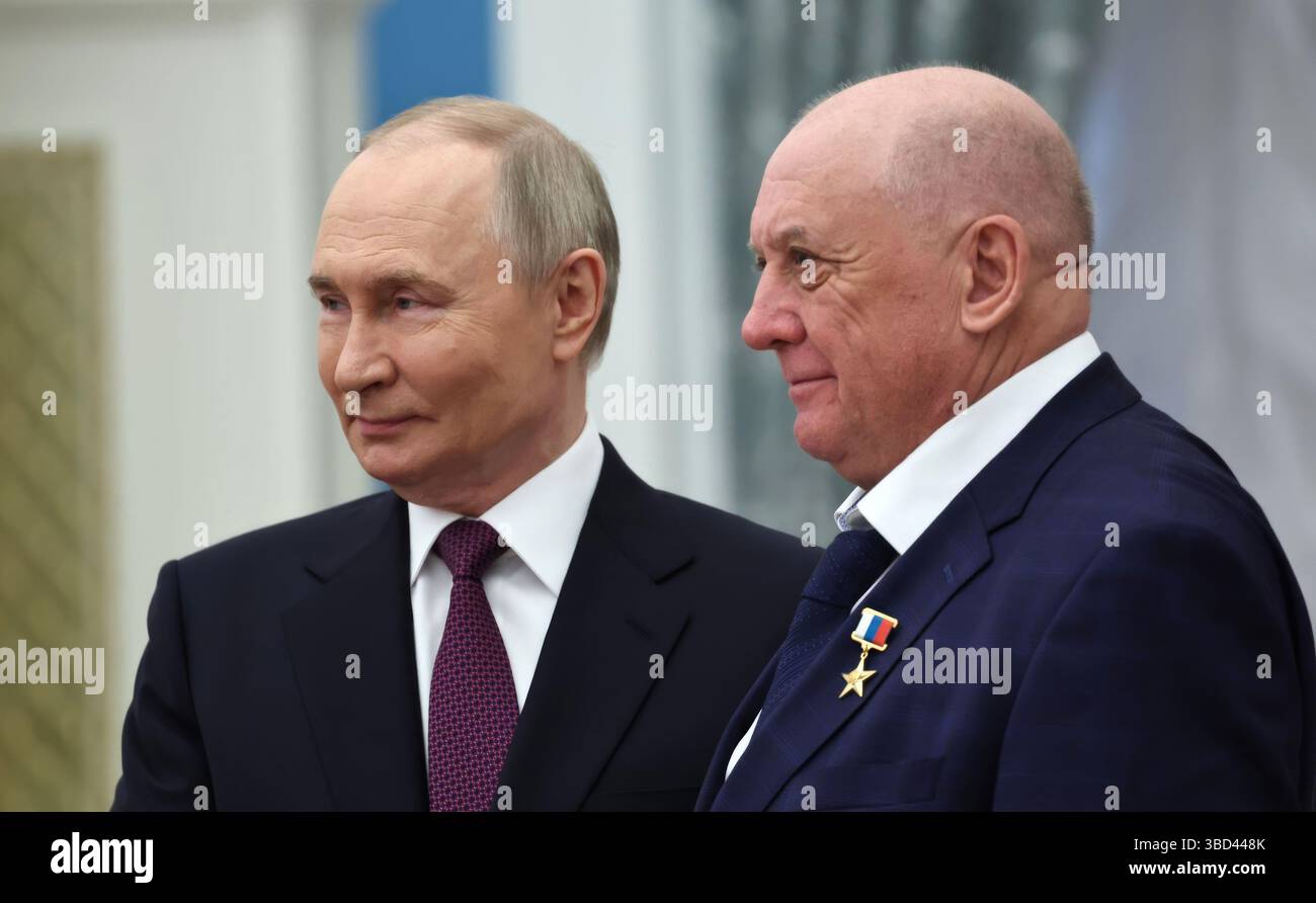 Moscow, Russia. 22 May, 2025. Russian President Vladimir Putin, left ...