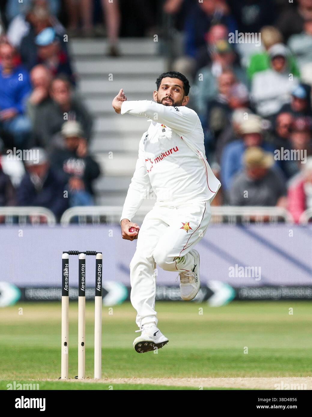 Nottingham, UK. 22nd May, 2025. #24, Sikandar Raza of Zimbabwe in ...