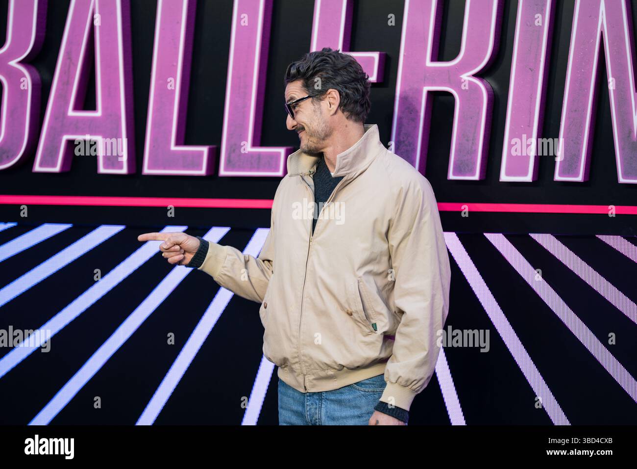LONDON, ENGLAND - MAY 22: Pedro Pascal attends the world premiere of ...
