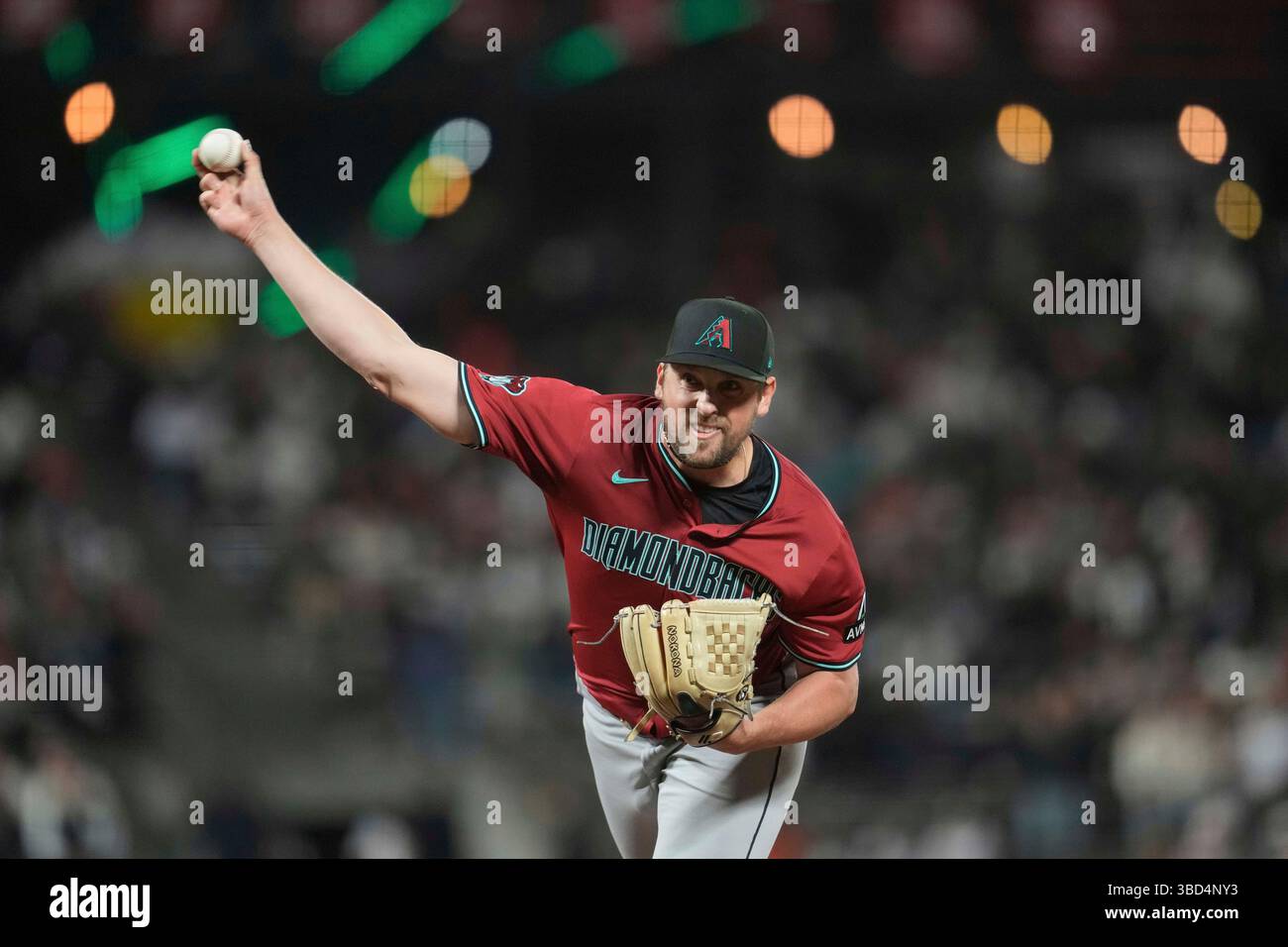 Arizona Diamondbacks pitcher Kevin Ginkel during a baseball game ...