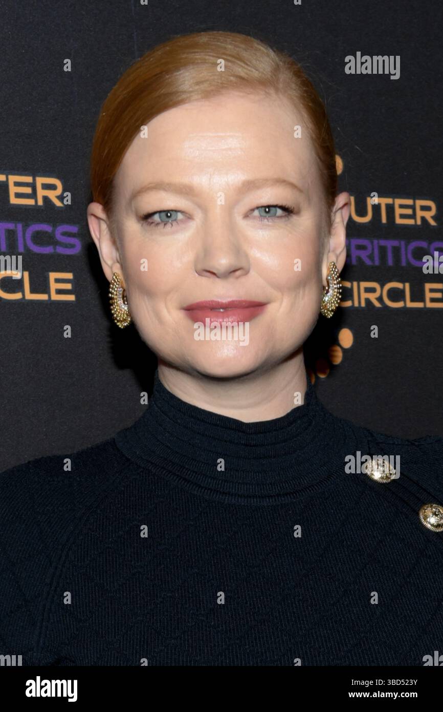 New York, USA. 22nd May, 2025. Sarah Snook attends the 2025 Outer ...