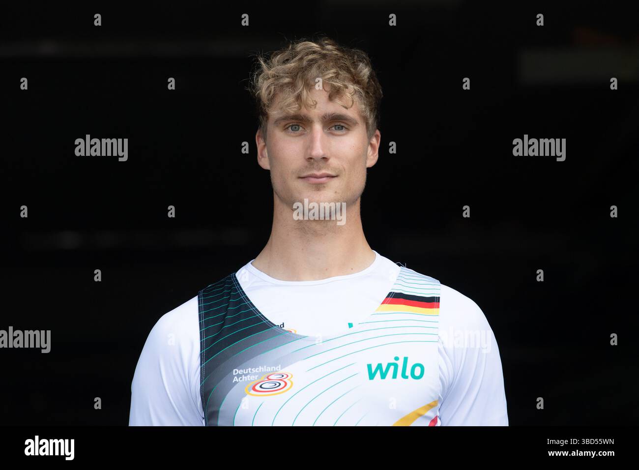 Simon SCHUBERT, rower, stroke, coxless pair, portrait, cropped single image, single motif ...