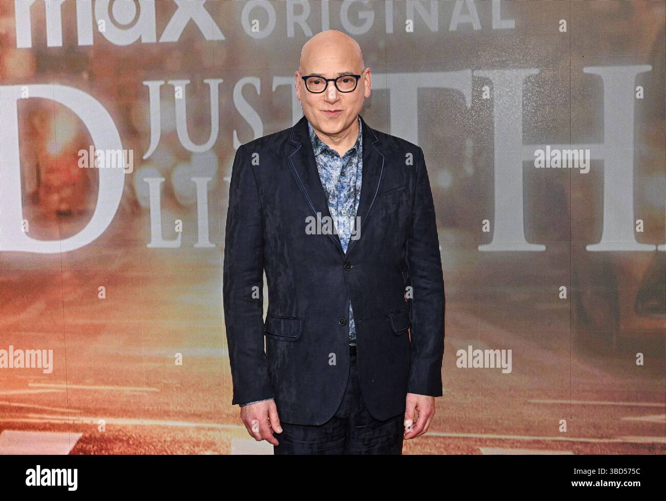 Evan Handler attends the premiere of "And Just Like That..." Season 3 ...