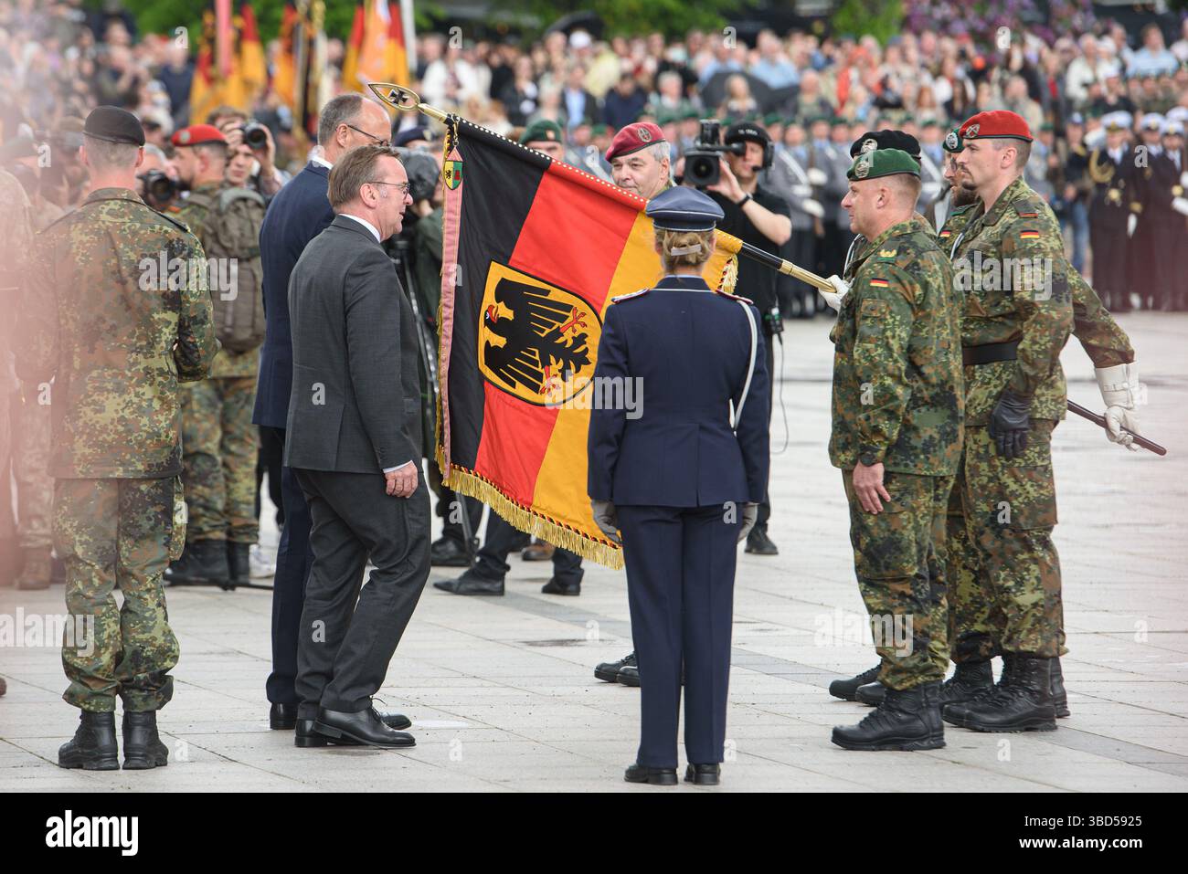 German Federal Chancellor Friedrich Merz and German Defence Minister ...