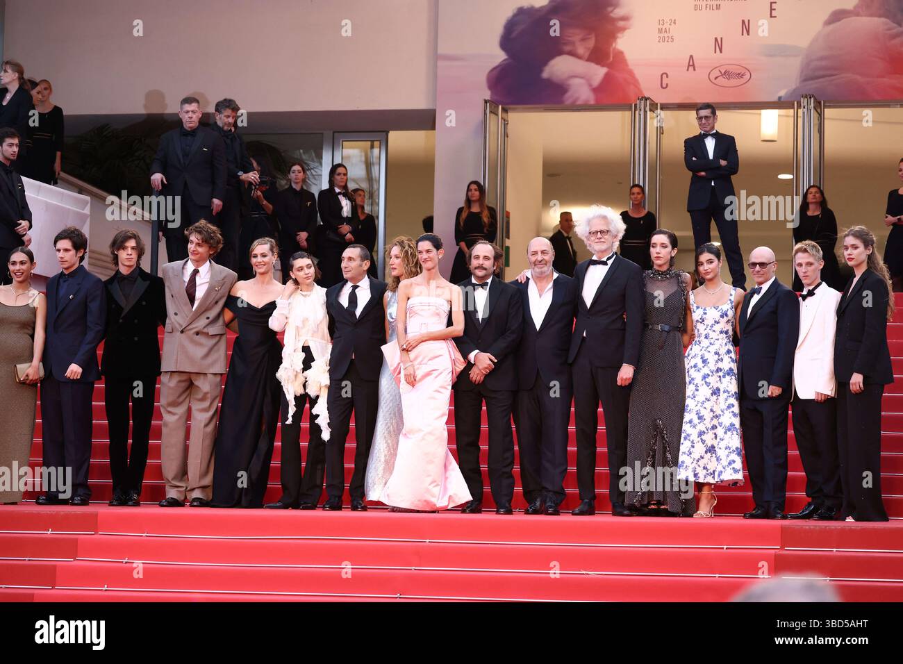 Paul Kircher, Vassili Schneider, Raïka Hazanavicius, Vassili Schneider ...