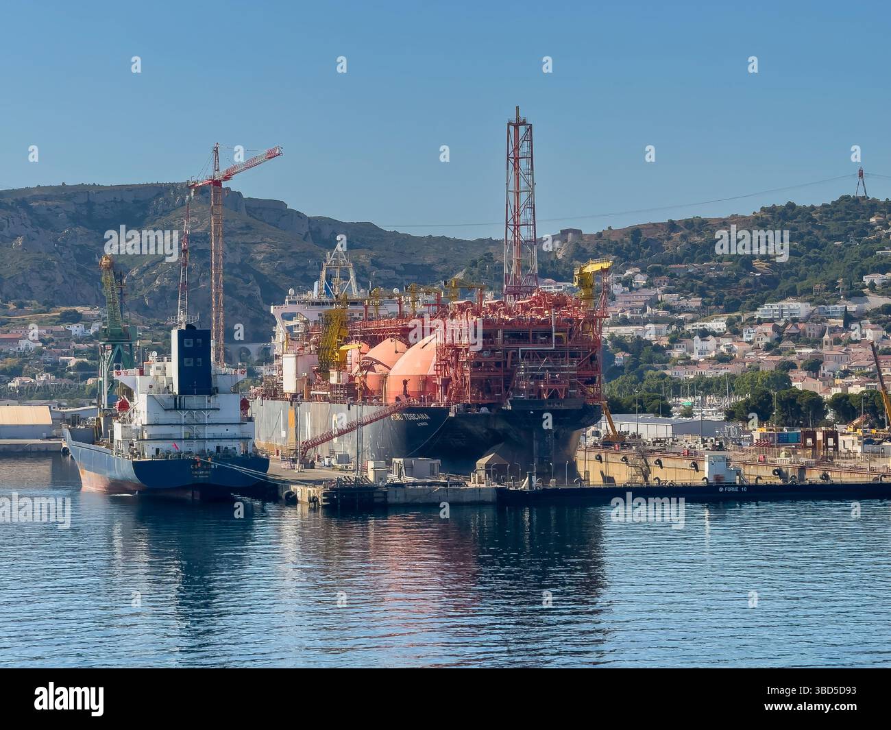 Marseille, France - July 10, 2024: FSRU Toscana giant LNG tanker ship ...