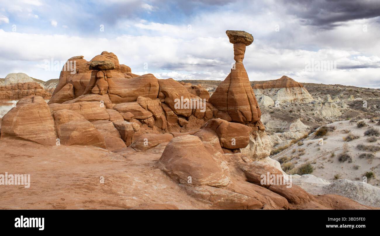 Explore Toadstool Hoodoos! A stunning, easy hike in Kanab, Utah ...