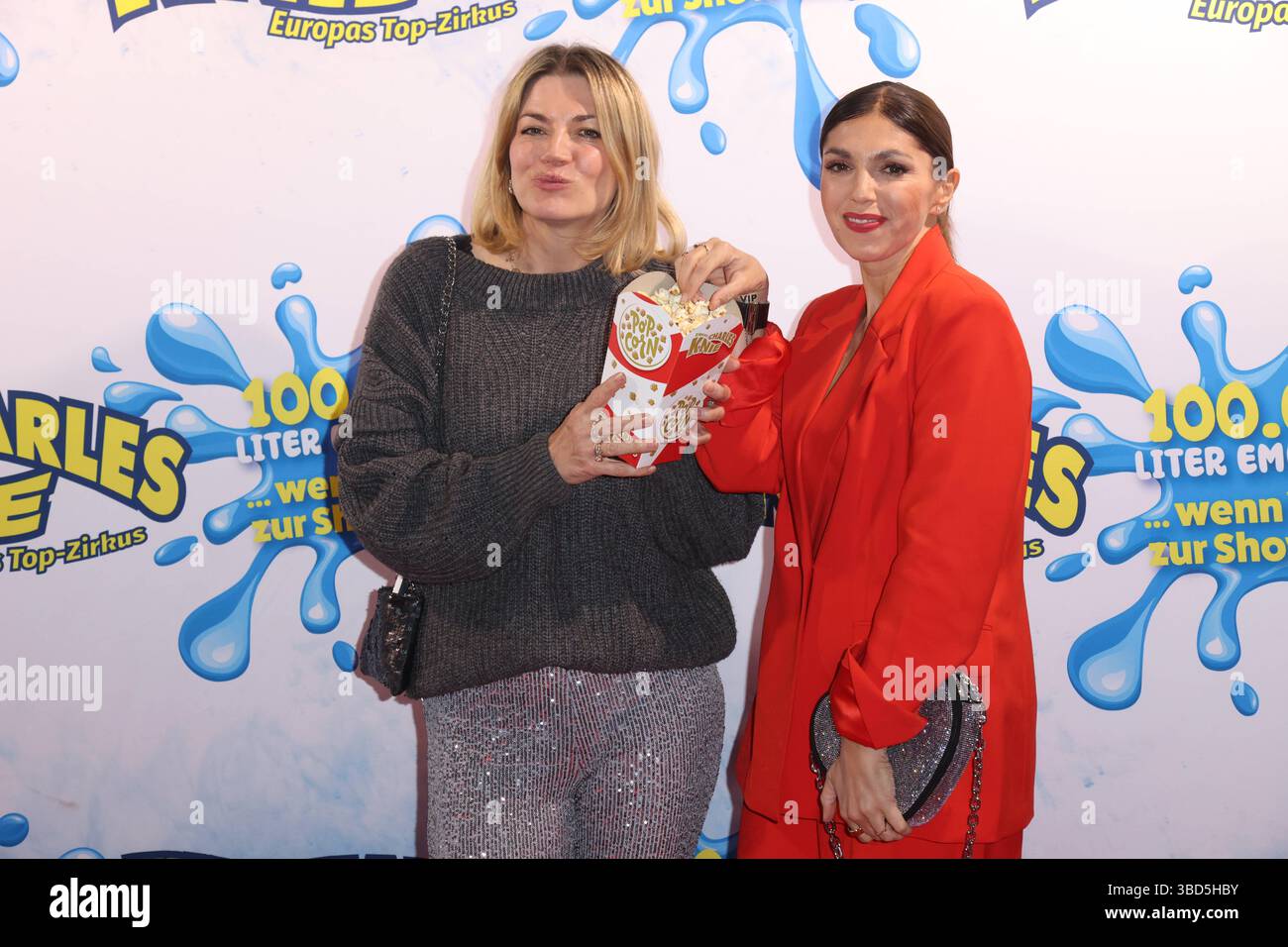 Nina Bott und Anna Angelina Wolfers Ehefrau von Johannes Strate ...
