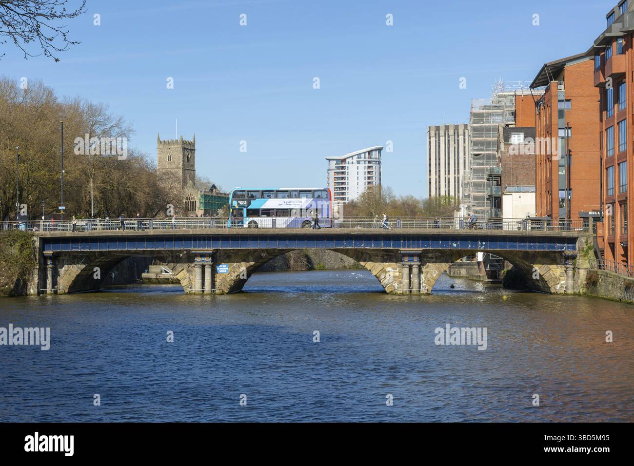 Double decker bus crossing Bristol Bridge, River Avon, Floating Harbour ...