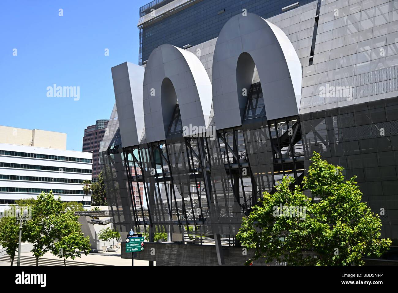 LOS ANGELES, CALIFORNIA - 19 MAY 2025: Detail of the CalTrans building ...