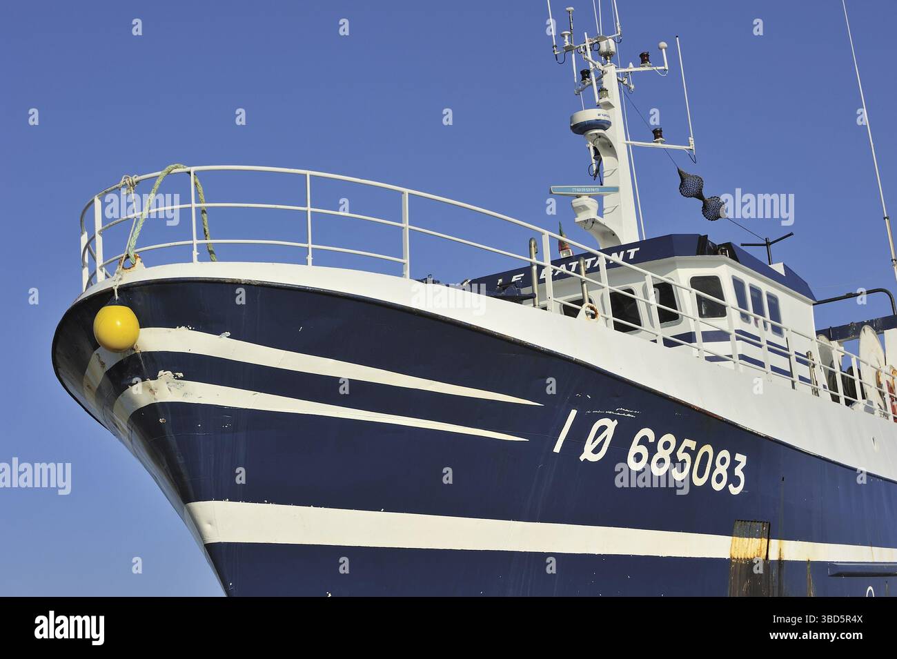 Bow of fishing bottom trawler in the Charente-Maritime, France Stock ...