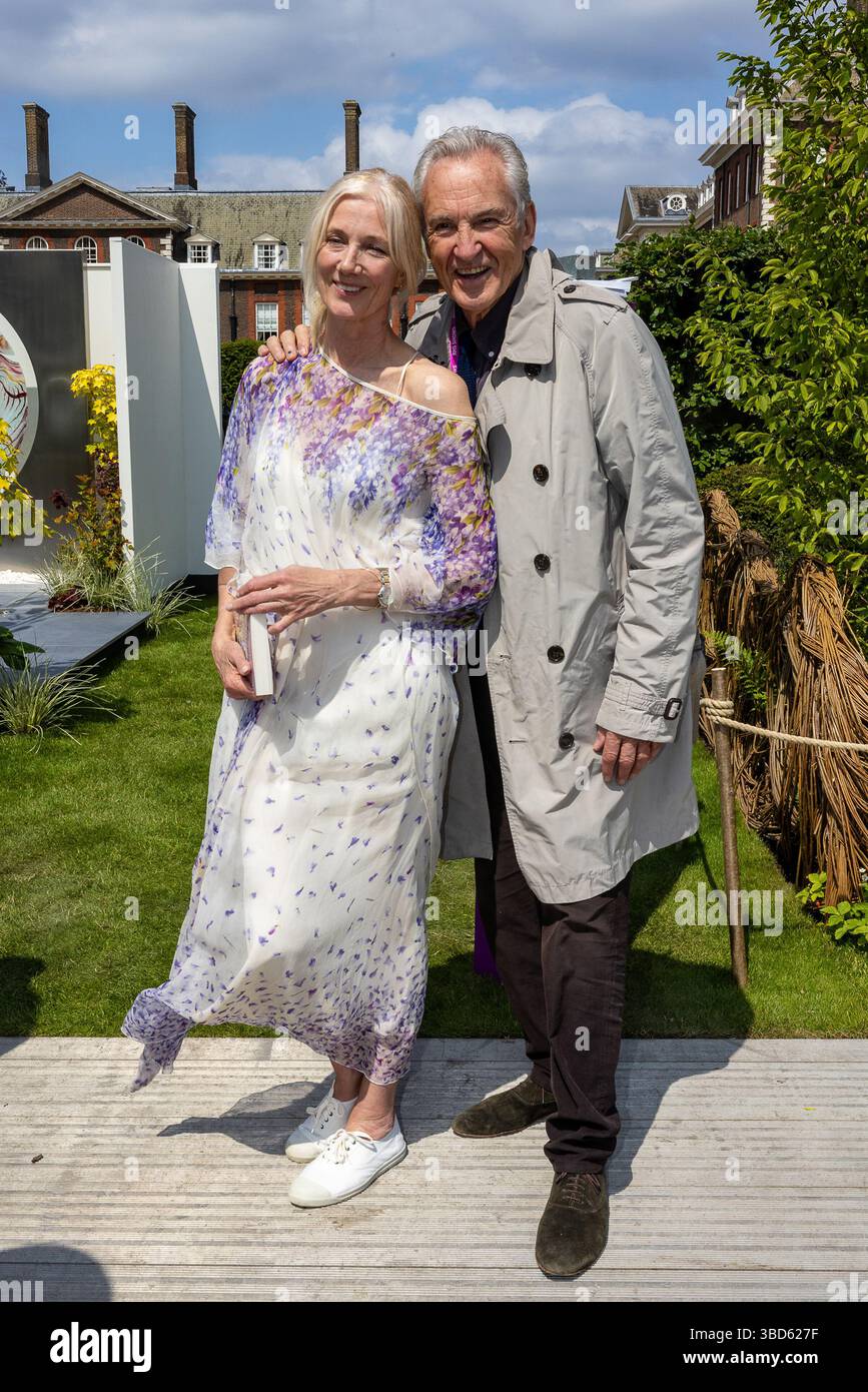 Dozens of celebrities flocked to Chelsea Flower Show enjoying the warm ...