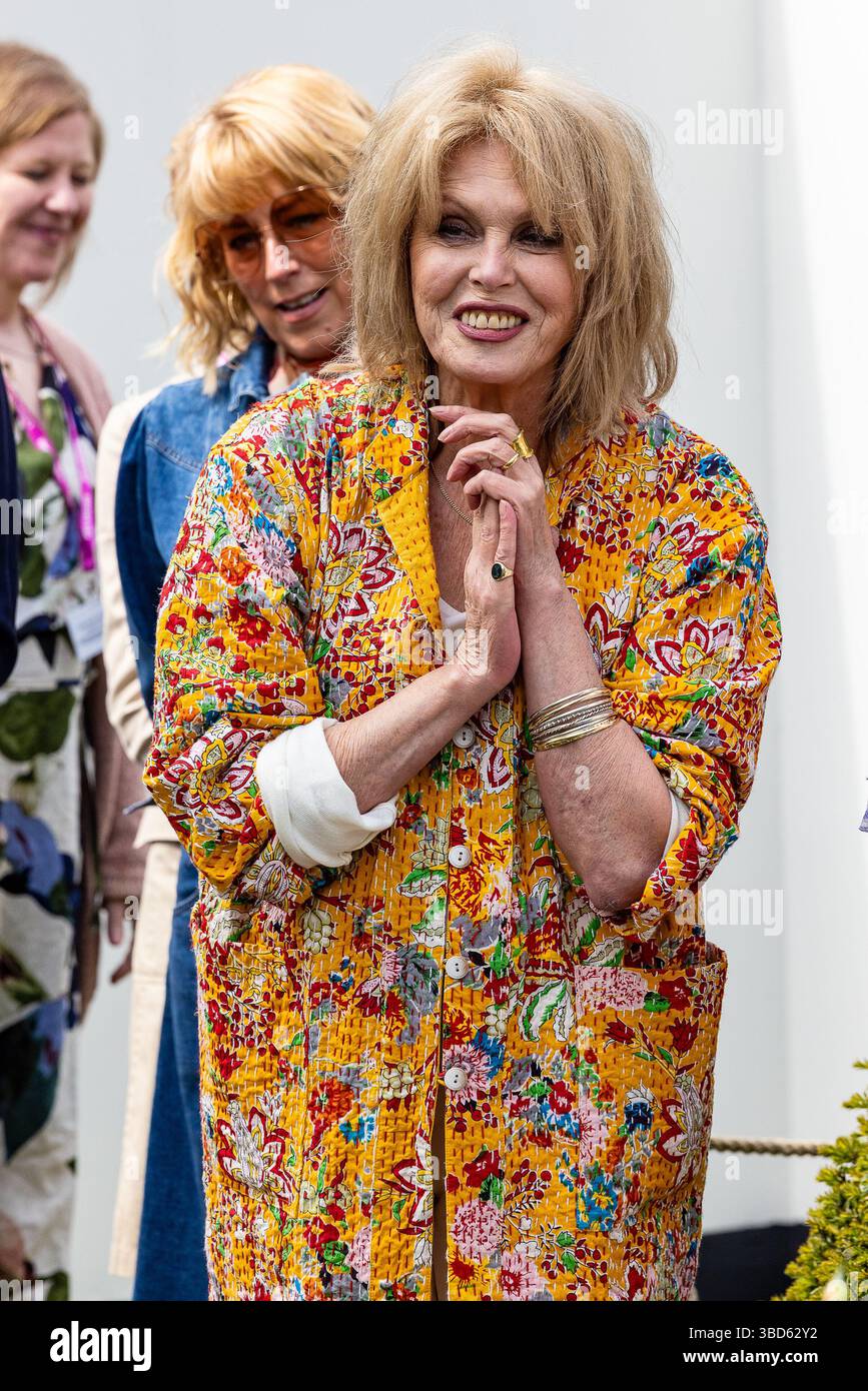 Dozens of celebrities flocked to Chelsea Flower Show enjoying the warm ...