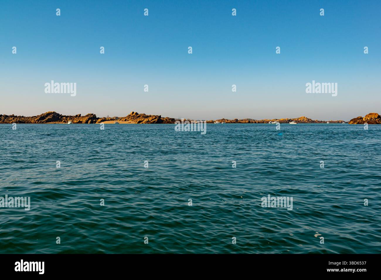 In the middle of the hundreds of Chausey Islands during high tide ...