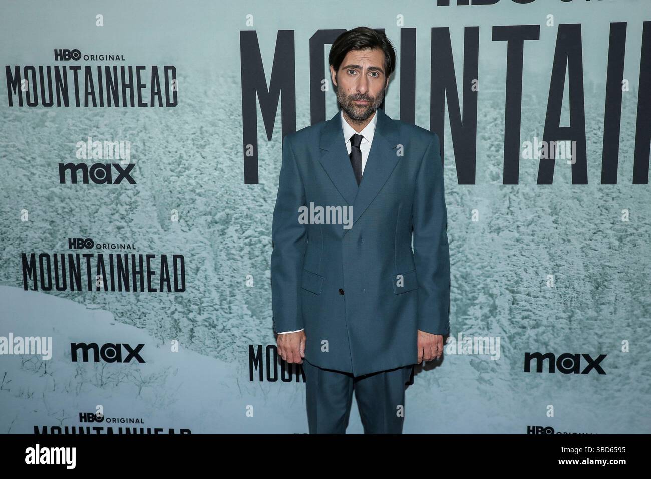Actor Jason Schwartzman attends the premiere of the HBO Original film ...