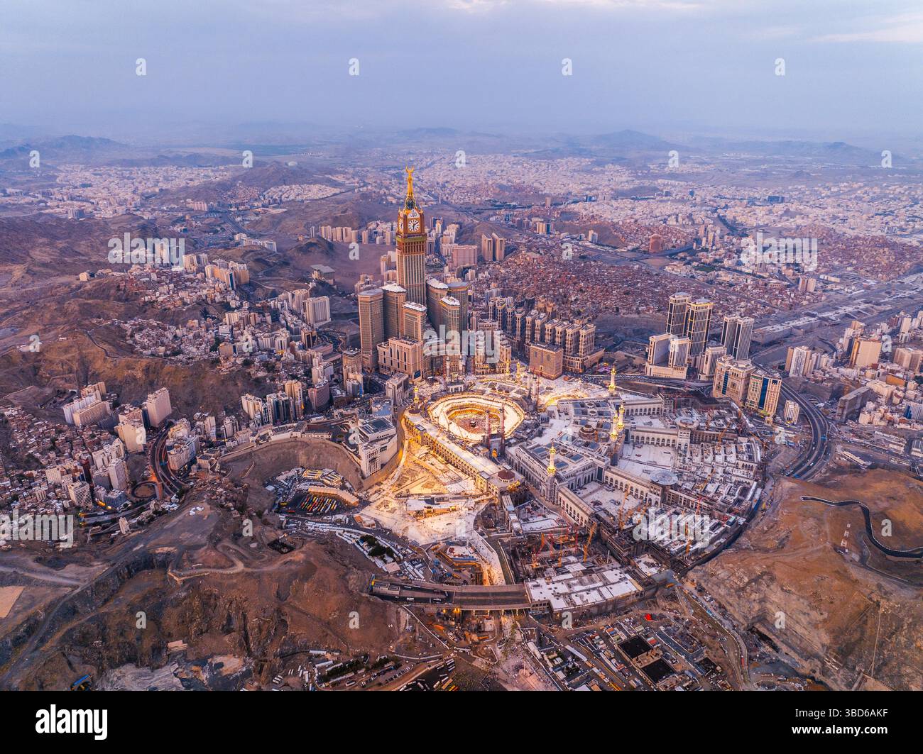 Aerial view of the Grand Mosque with the Kaaba, Islam’s holiest site ...