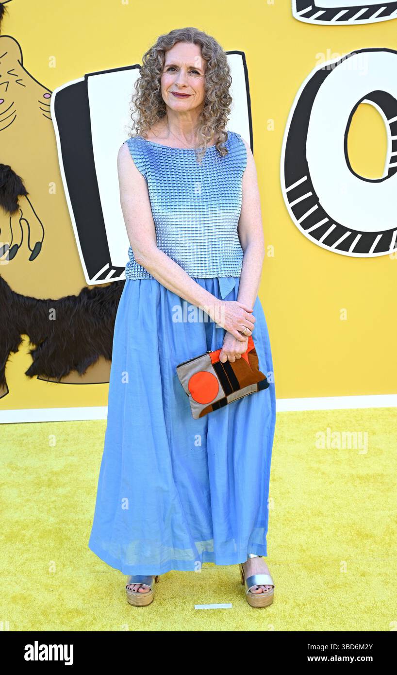 Hollywood, USA. 22nd May, 2025. Jennifer Flackett arriving to Netflix's ...