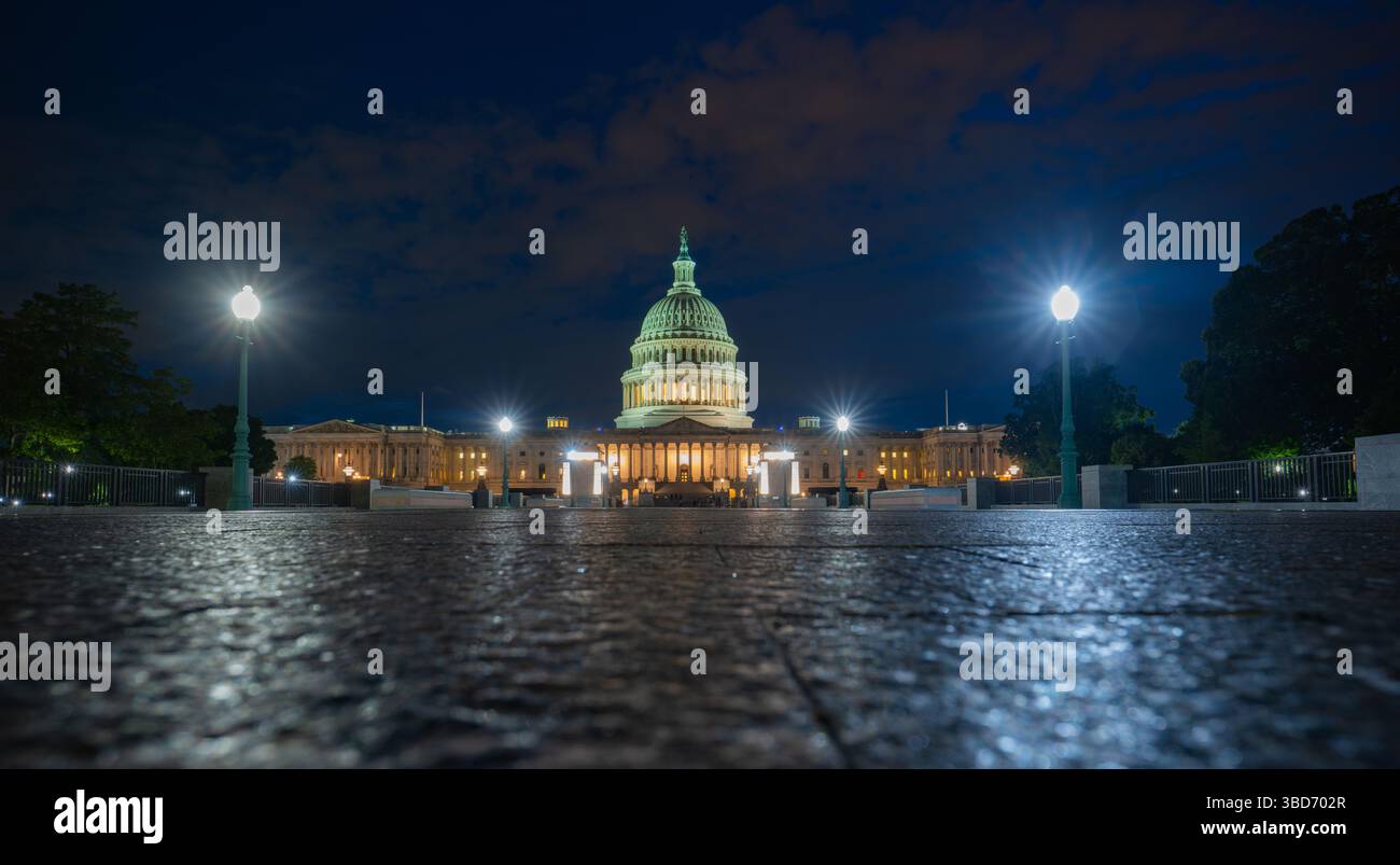 Capitol in Washington, DC. The state capitol buildings in Washington ...