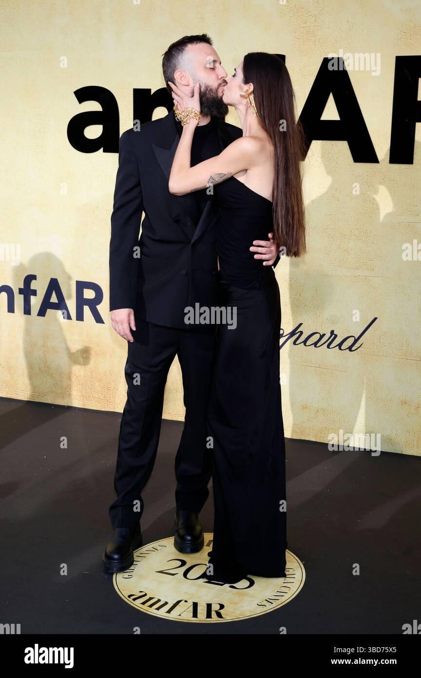 Vladimir Restoin Roitfeld und Carolina Mendes bei der 31. amfAR Gala ...