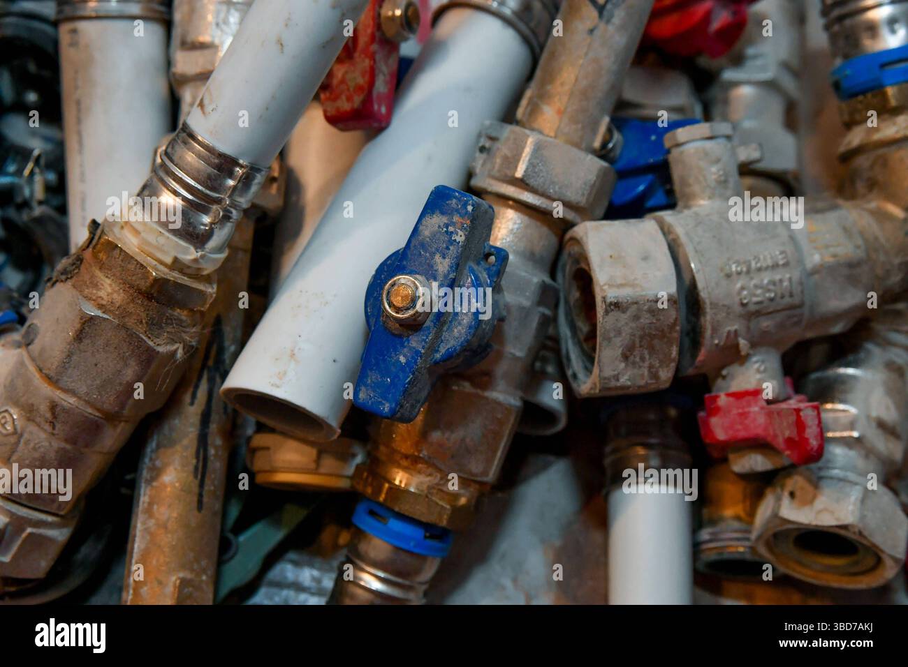Rohr wasser leitung hi-res stock photography and images - Alamy