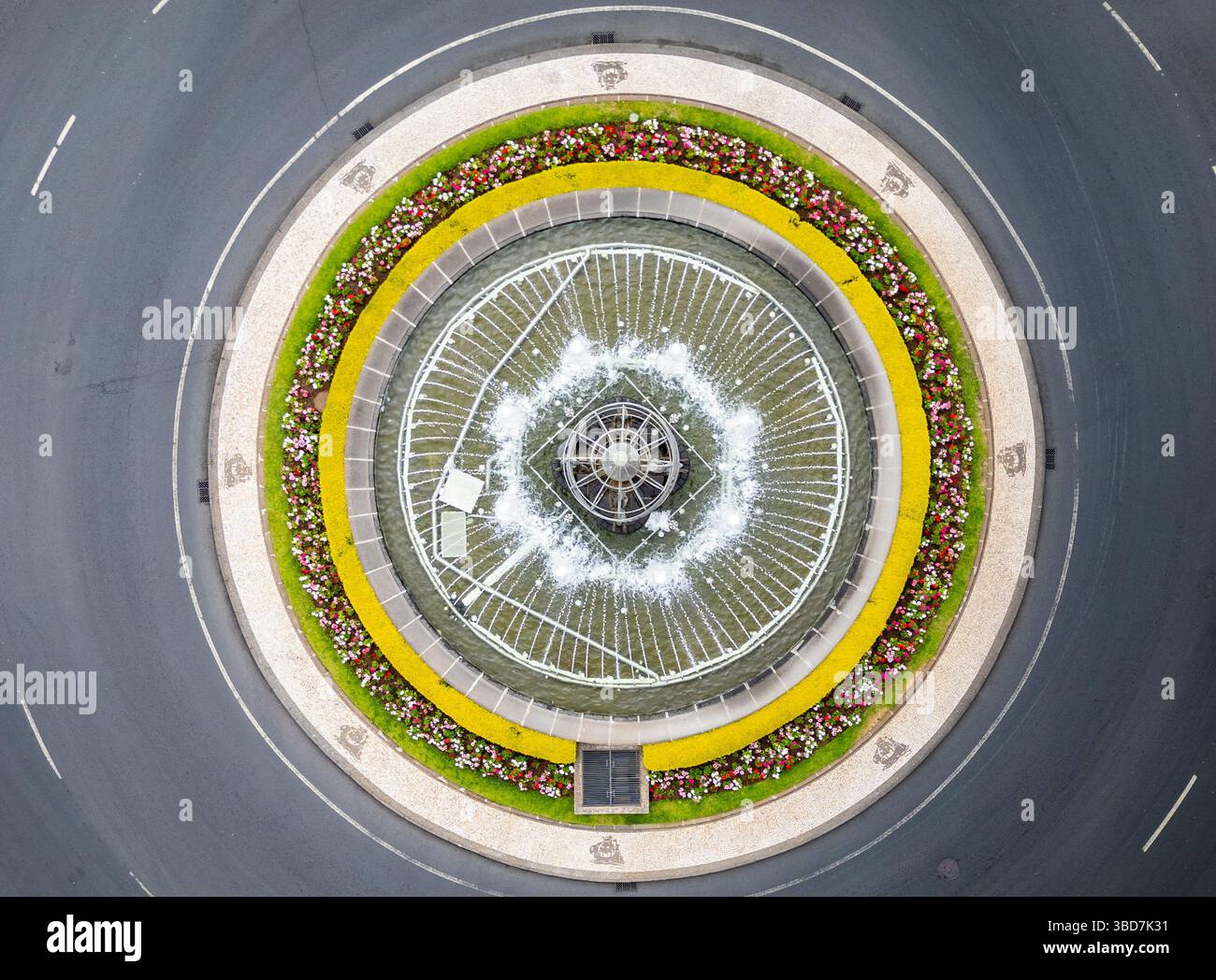 Rotunda do Infante Fountain on roundabout in Funchal city, capital of ...