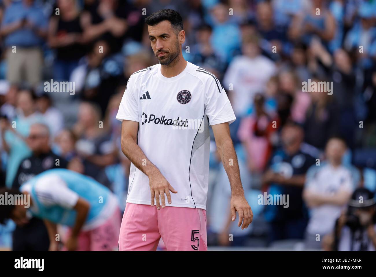 SAINT PAUL, MN - MAY 10: Inter Miami midfielder Sergio Busquets (5 ...