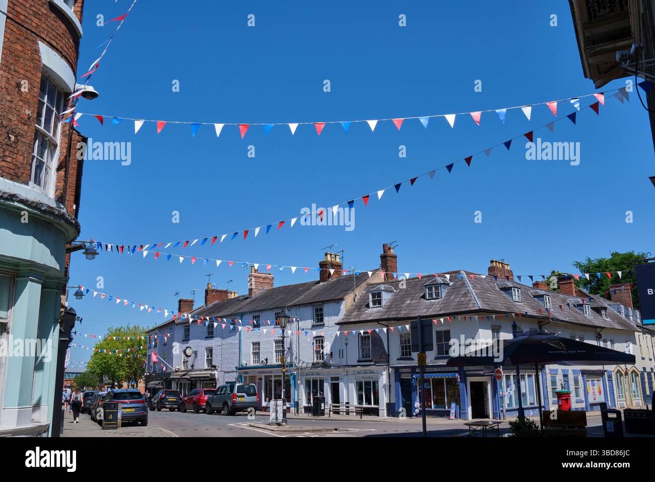 Cross street hi-res stock photography and images - Alamy